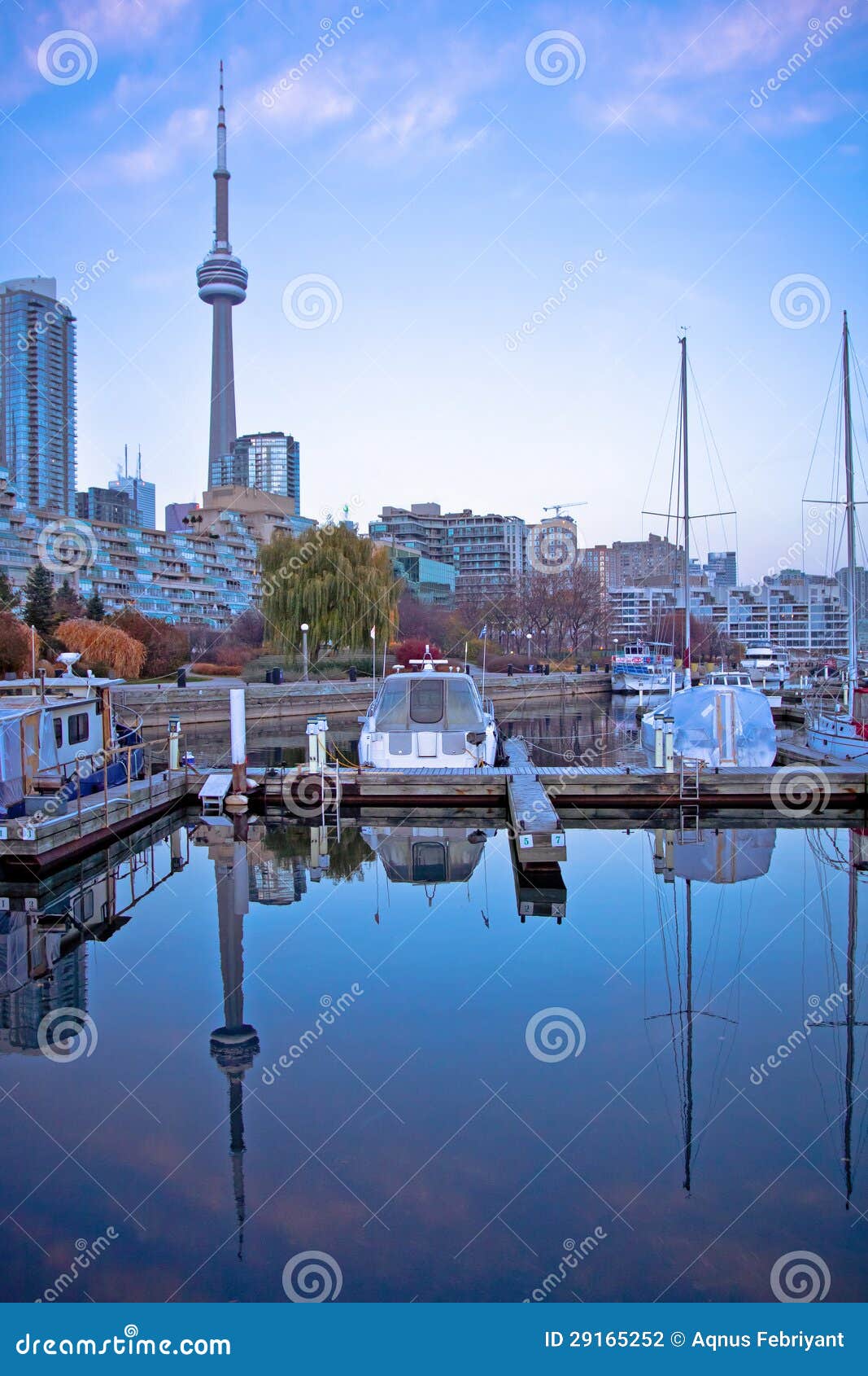 Toronto Yacht Club stock photo. Image of cityscape, city - 29165252
