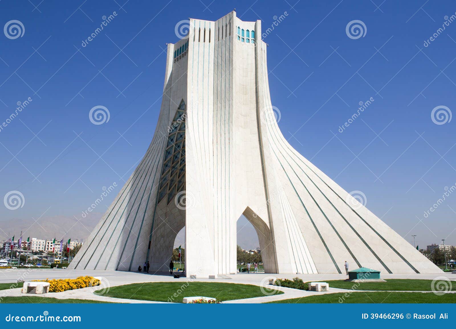 Torre de Azadi foto de archivo. Imagen de irano, lugar - 39466296