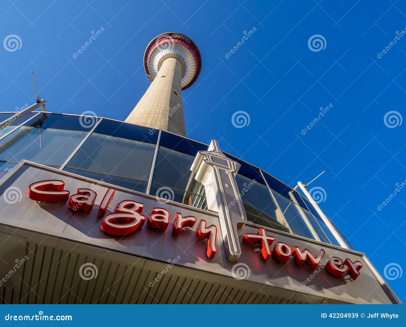 Torre de Calgary imagen de archivo editorial. Imagen de urbano - 42204939