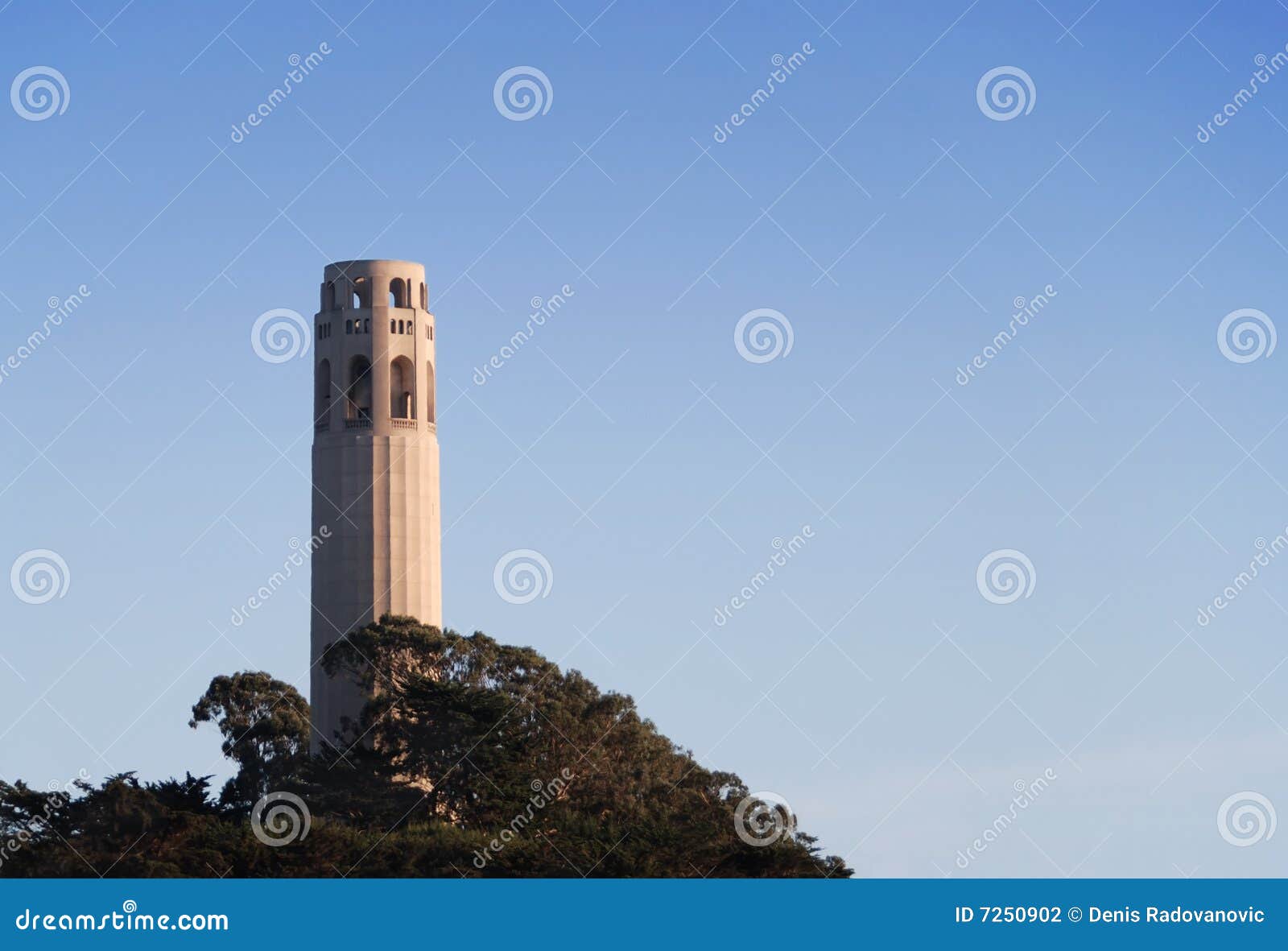 Torre De Coit En San Francisco Foto de archivo - Imagen de estructura ...