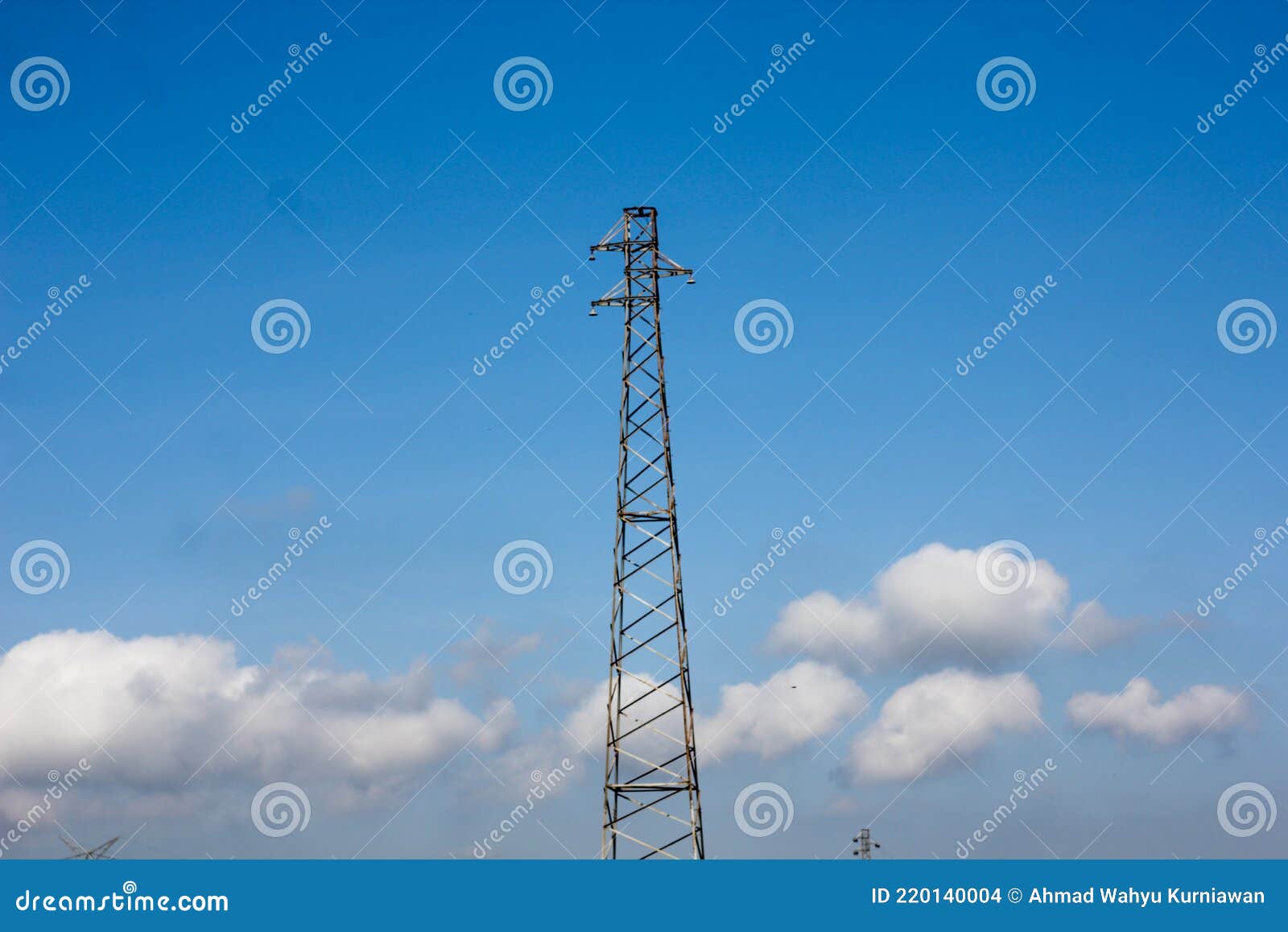 Torre de internet foto de stock. Imagem de aéreo, sinal - 220140004