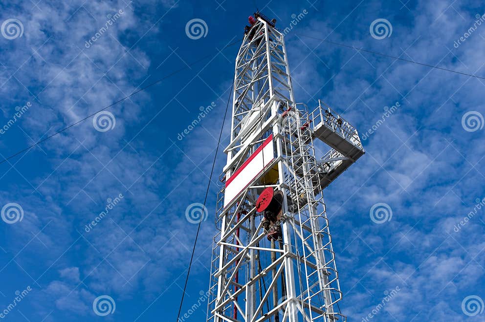 Torre de la perforación imagen de archivo. Imagen de taladro - 11839689