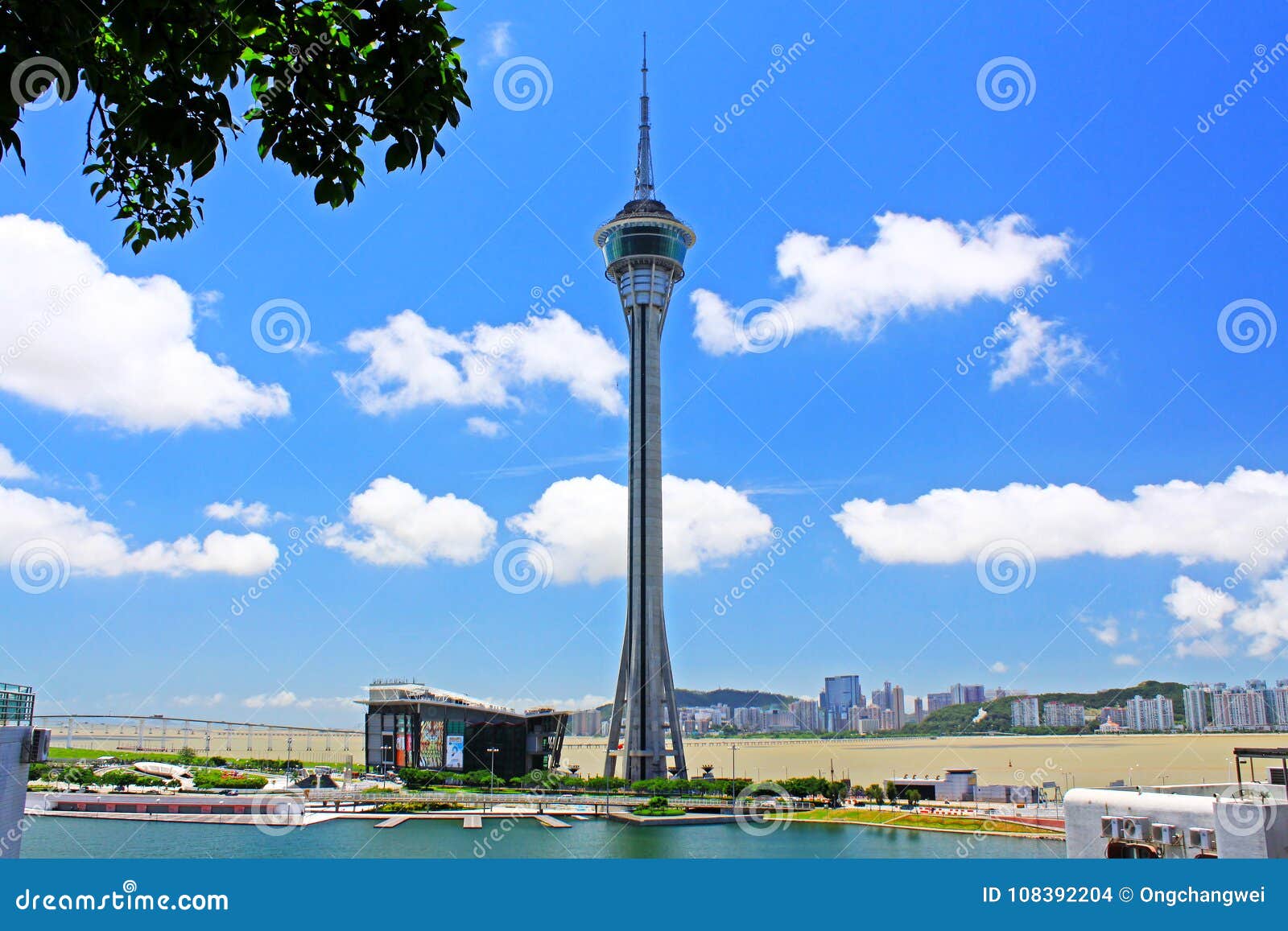 Torre De Macau E Arquitetura Da Cidade, Macau, China Imagem de Stock ...