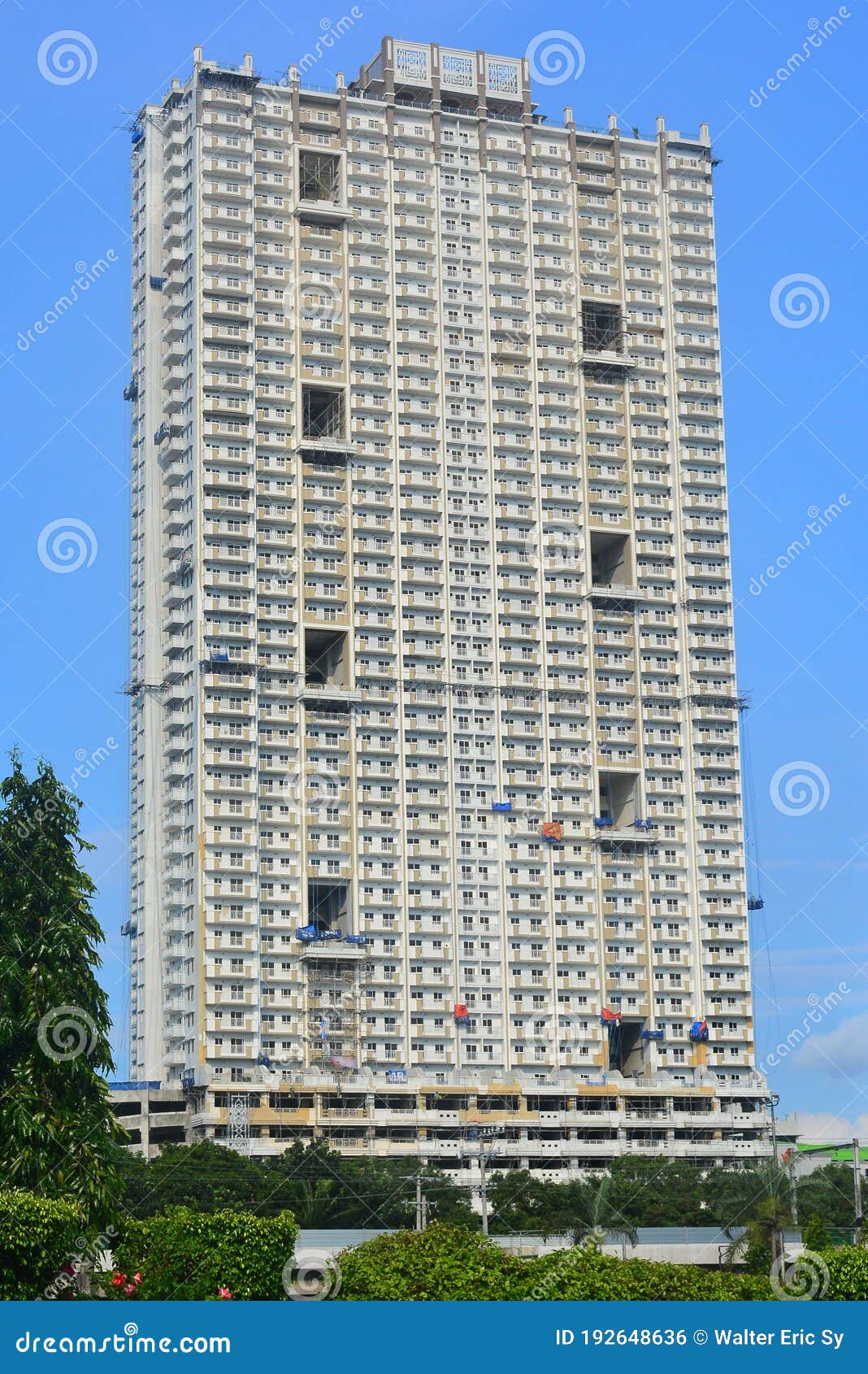 Torre De Manila Condominium Facade in Manila, Philippines Editorial ...