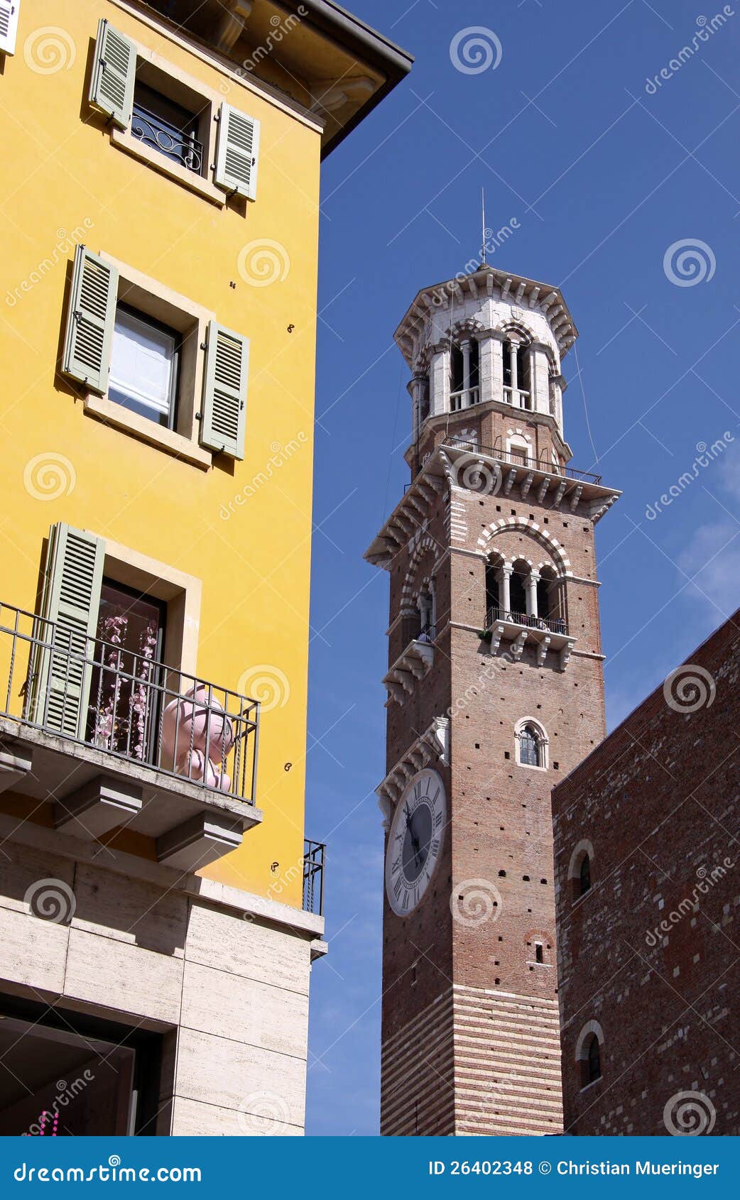 Torre Dei Lamberti in Verona Stock Photo - Image of tourism, verona ...