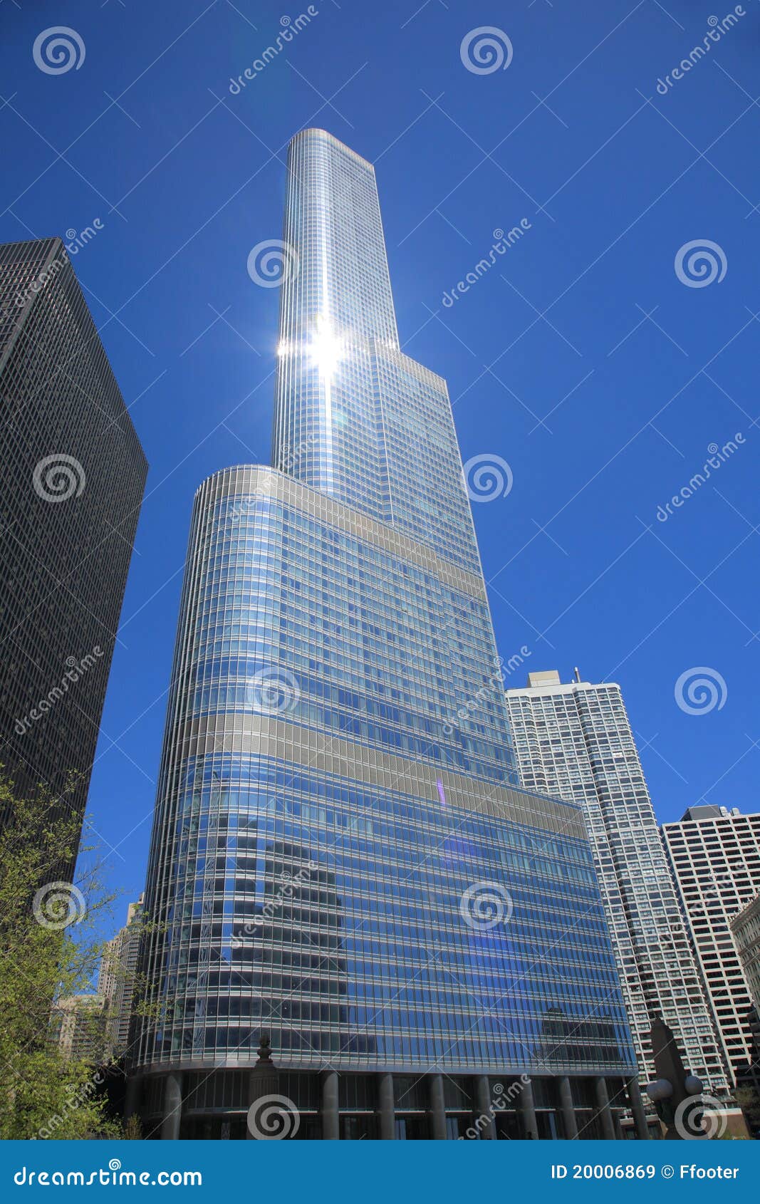 Torre Del Triunfo - Chicago Imagen de archivo editorial - Imagen de ...