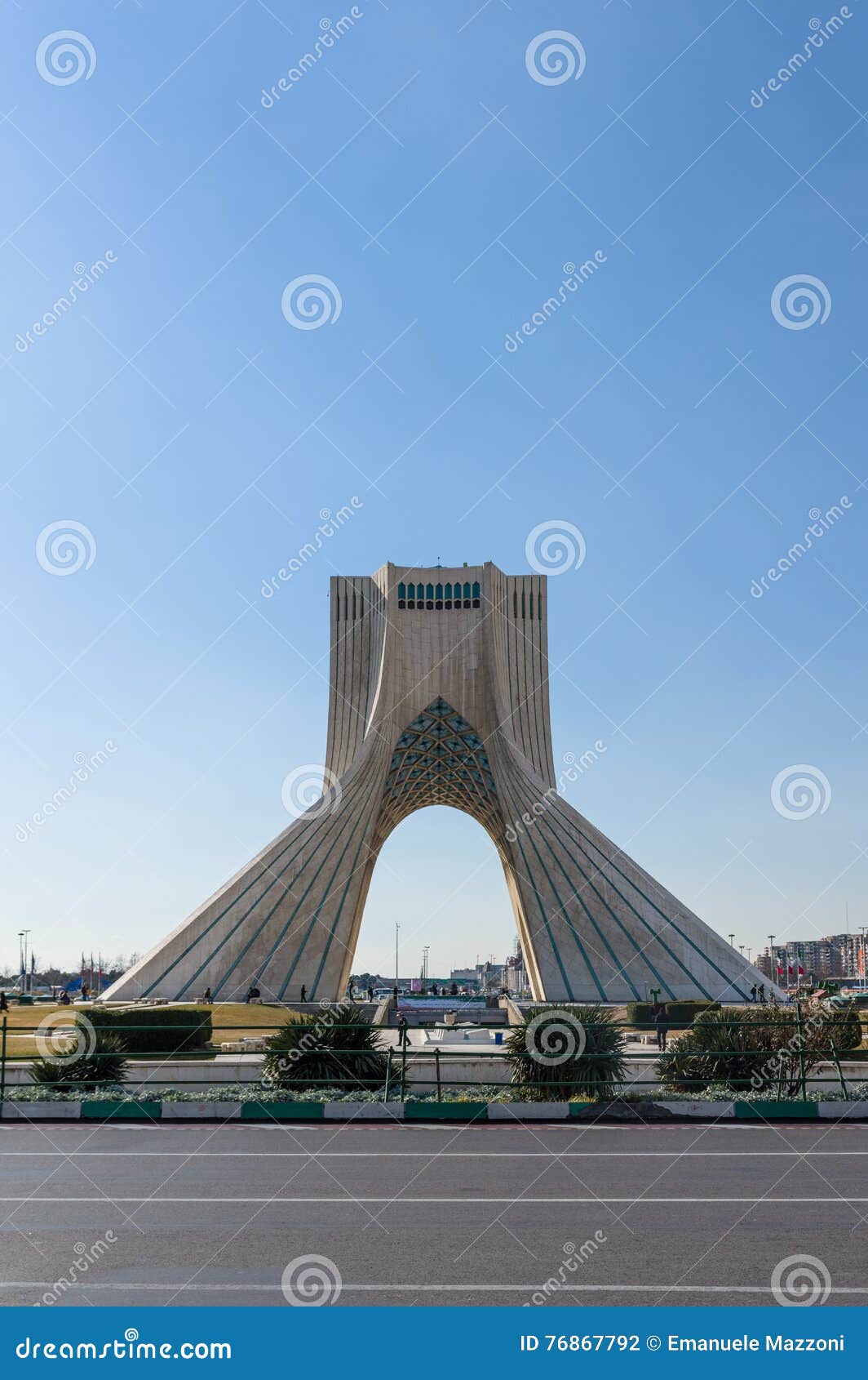 Torre Di Azadi a Teheran, Iran Fotografia Editoriale - Immagine di ...