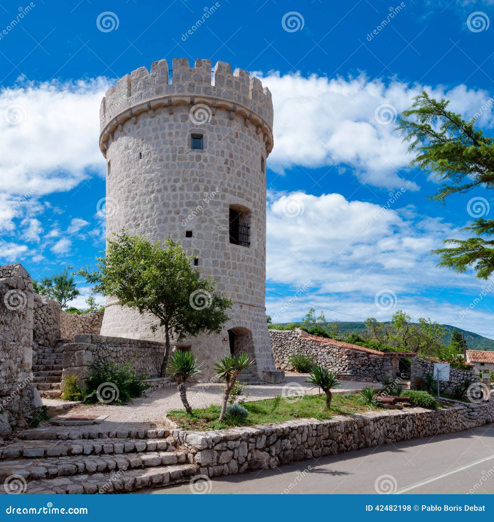 Torre Di Creska Kula Cres - in Croazia Fotografia Stock - Immagine di ...