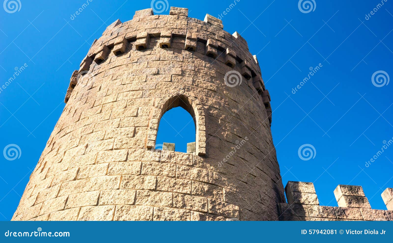 Torre do castelo imagem de stock. Imagem de fundo, monumento - 57942081