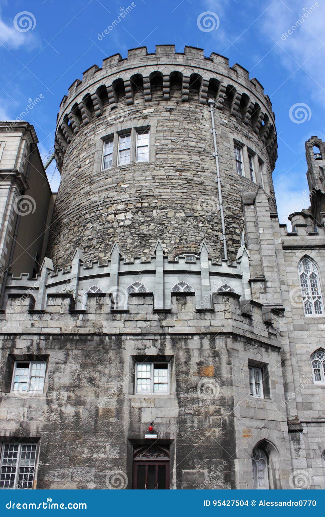 Torre Forte Do Castelo De Dublin Foto de Stock - Imagem de famoso ...