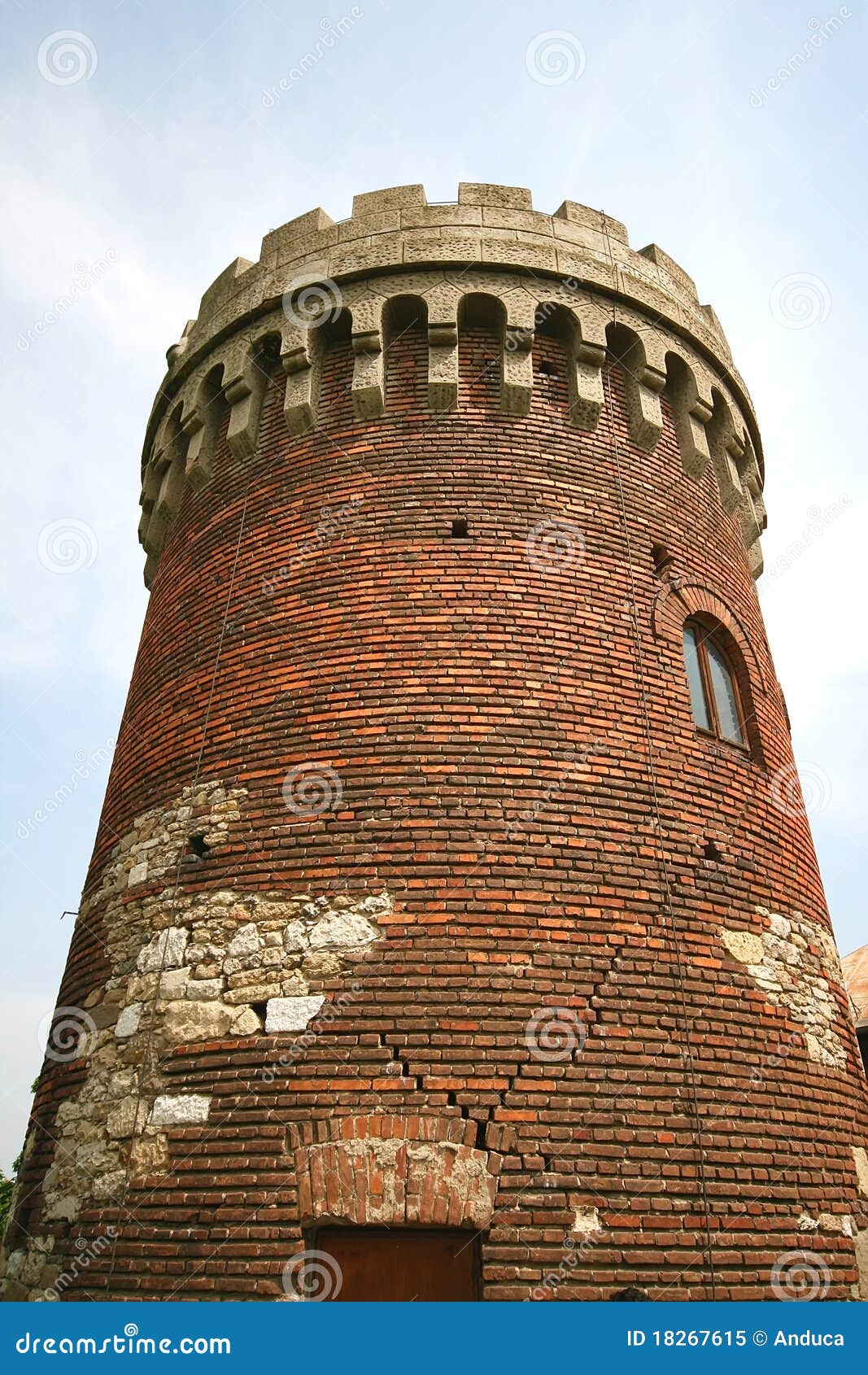 Torre medieval imagem de stock. Imagem de medieval, europa - 18267615