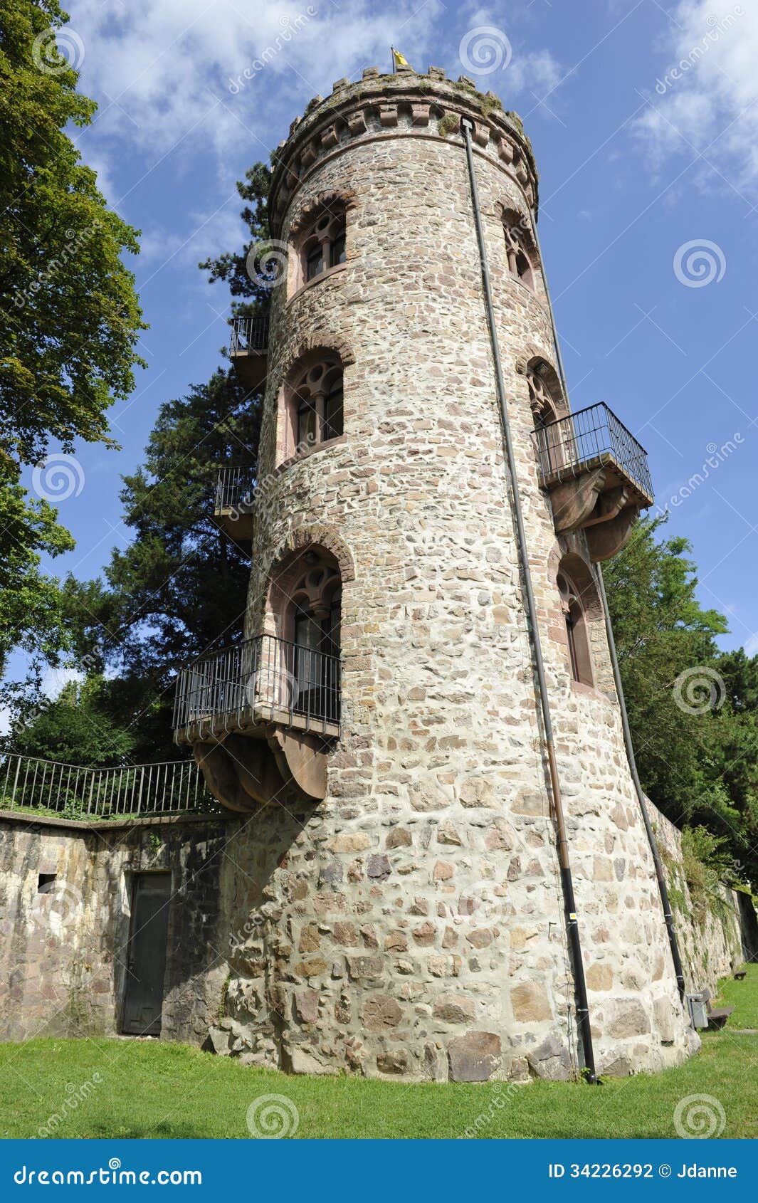 Torre medieval foto de archivo. Imagen de proteja, alemania - 34226292