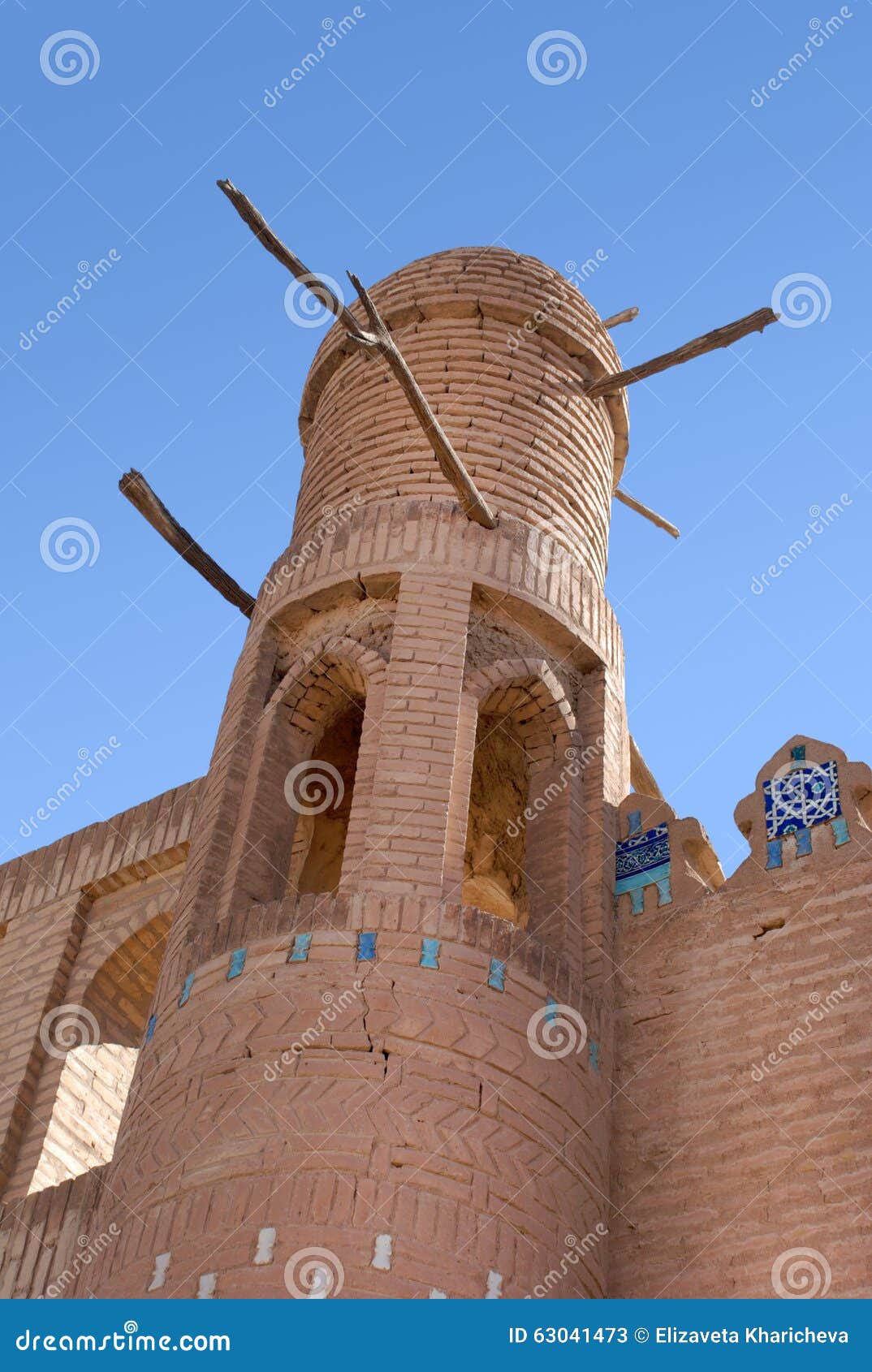 A Torre Na Cidade Antiga De Ichan-kala Imagem de Stock - Imagem de ...