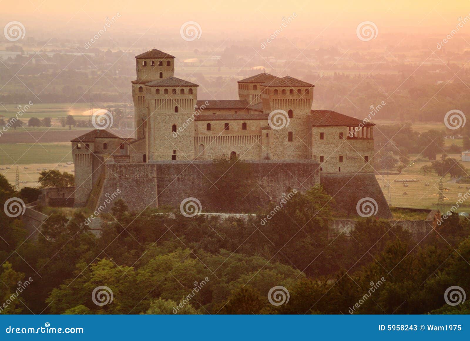 Torrechiara Castle at Sunrise Stock Image - Image of architecture ...