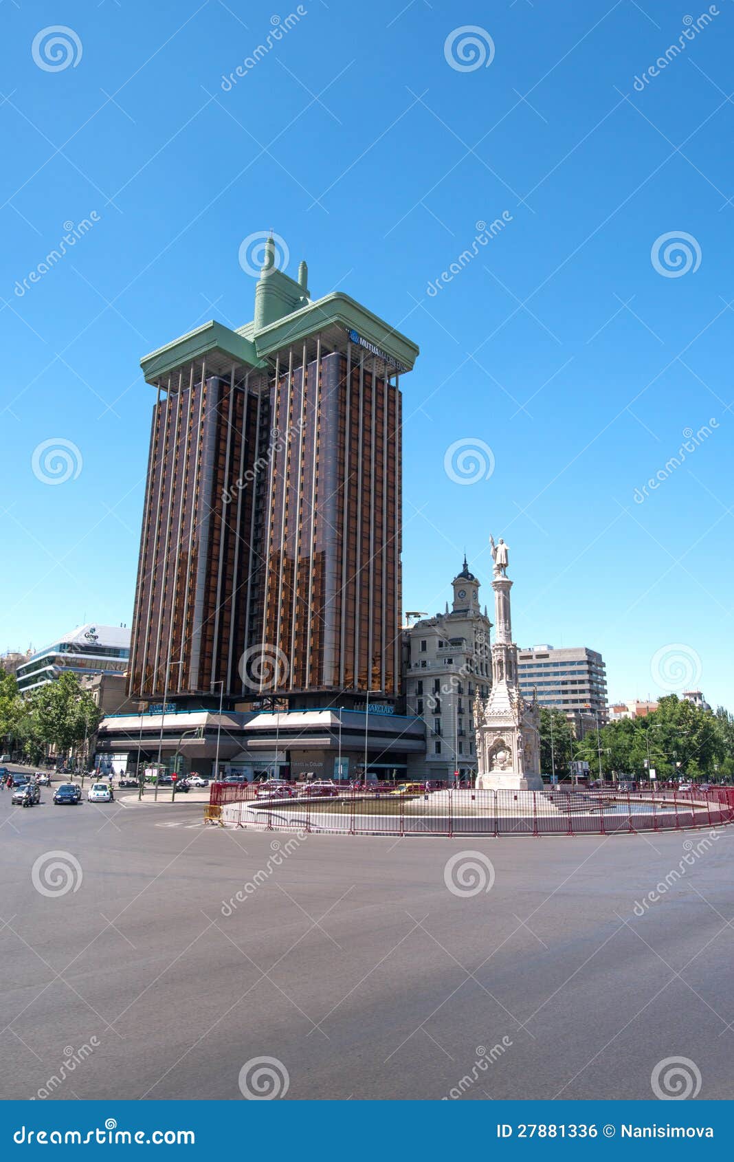 Torres de Colon editorial photo. Image of sightsee, idea - 27881336