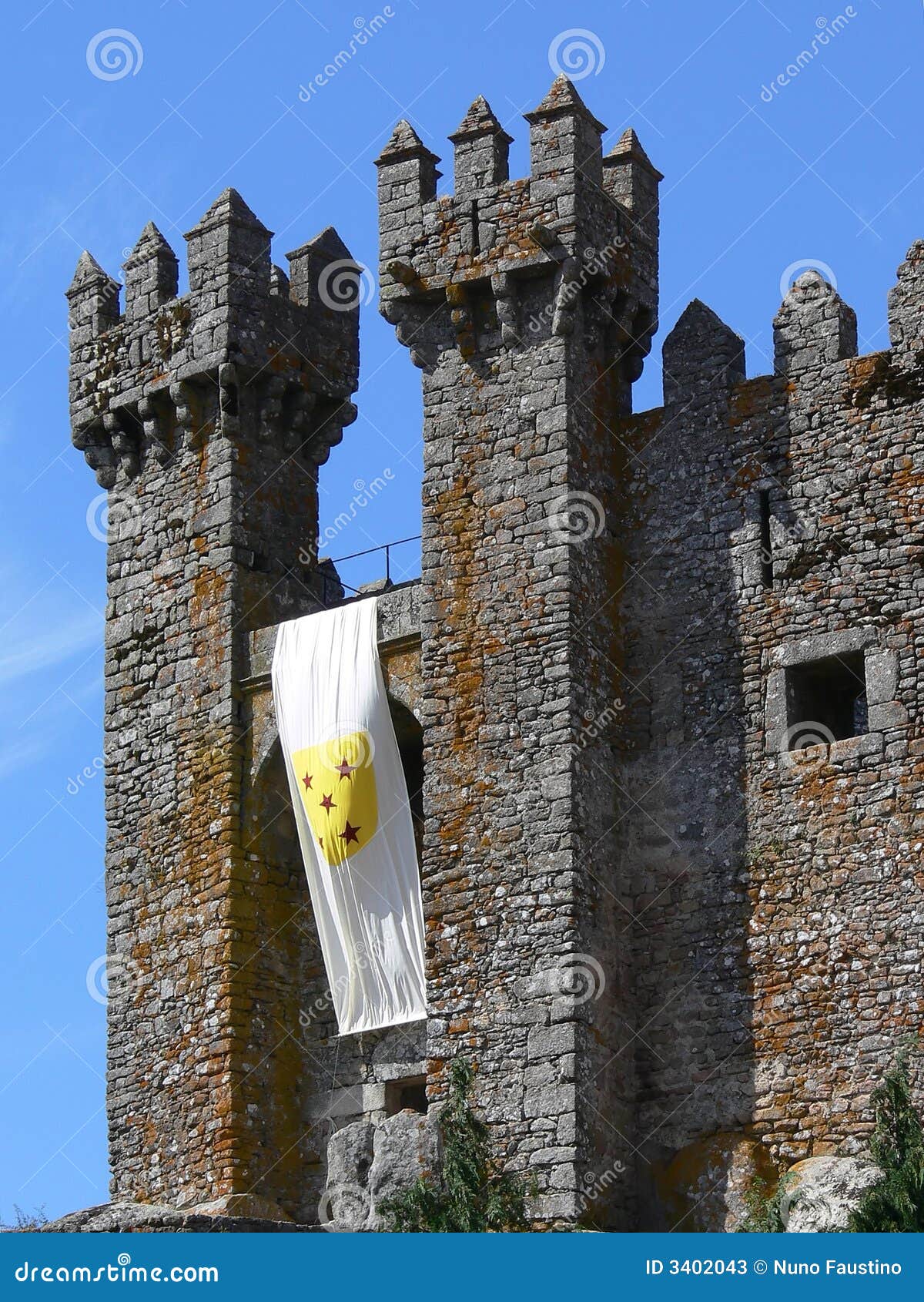 Torres Medievales Del Castillo Imagen de archivo - Imagen de torre ...