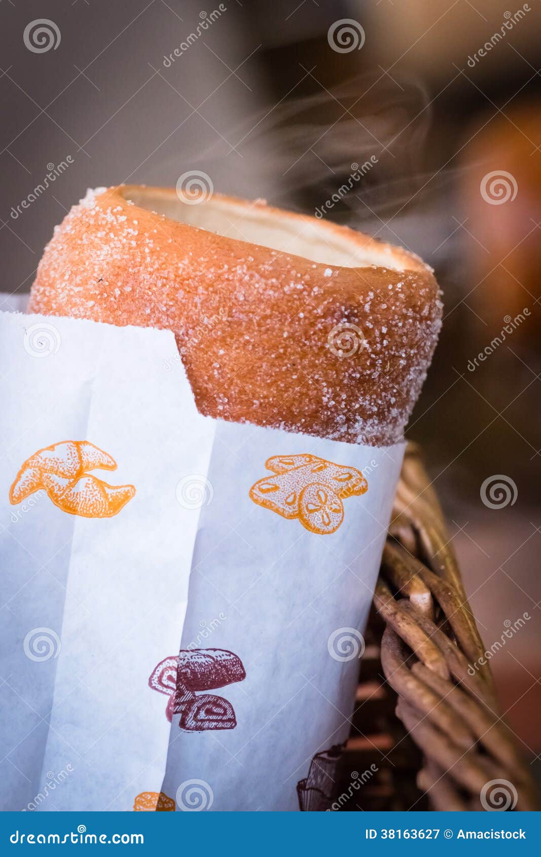 Torta Caliente De La Chimenea Imagen de archivo - Imagen de cocina ...