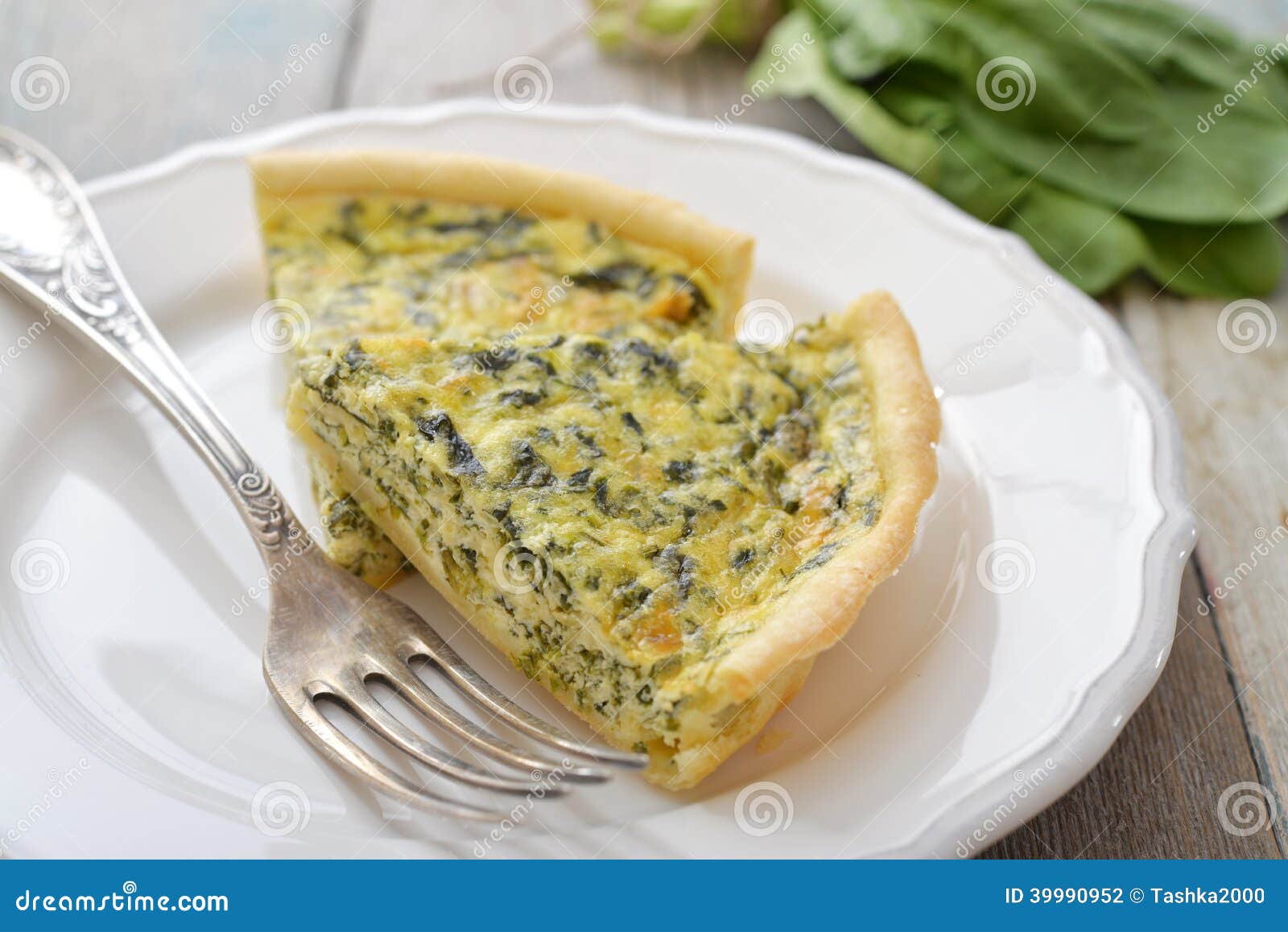 Torta Francesa Tradicional Da Quiche Foto de Stock - Imagem de tabela ...