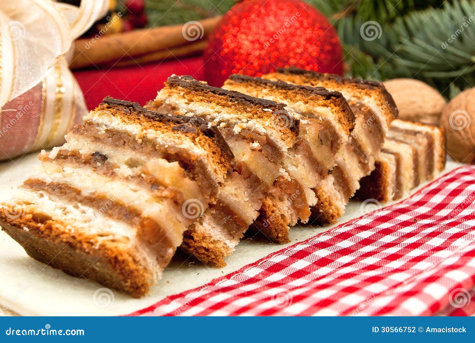 Torta Húngara Tradicional 4 De Gerbeaud Foto de archivo - Imagen de ...