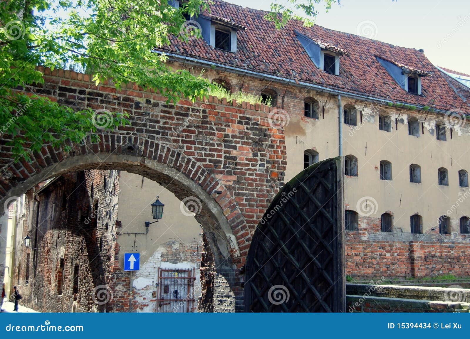 Torun, Poland: Medieval City Gate Editorial Stock Image - Image of ...