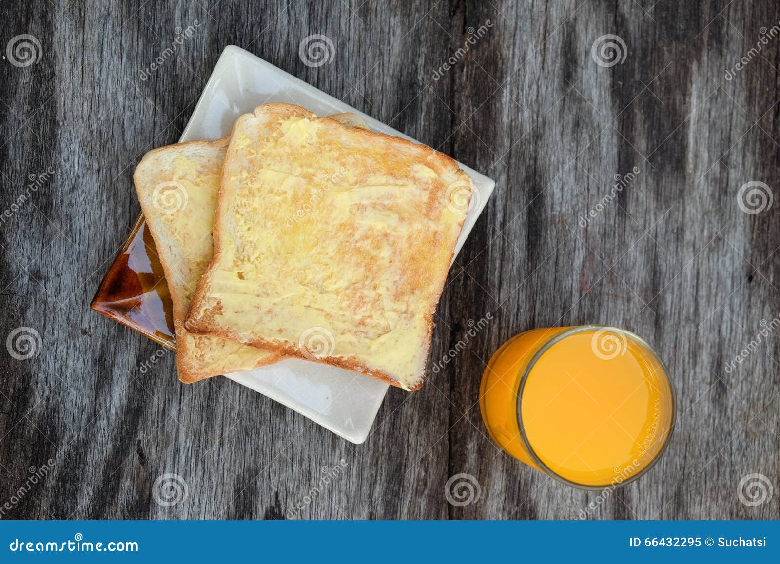 Tostada Con El Zumo De Naranja Imagen de archivo - Imagen de tostadas ...