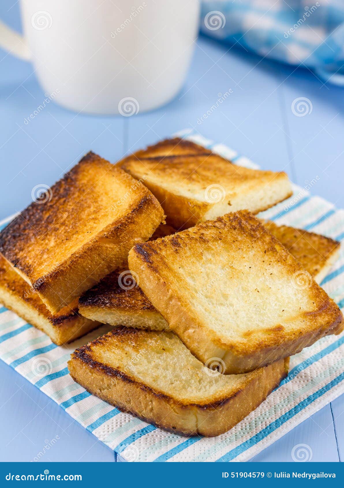 Tostadas Y Café Del Desayuno Imagen de archivo - Imagen de sano, comer ...