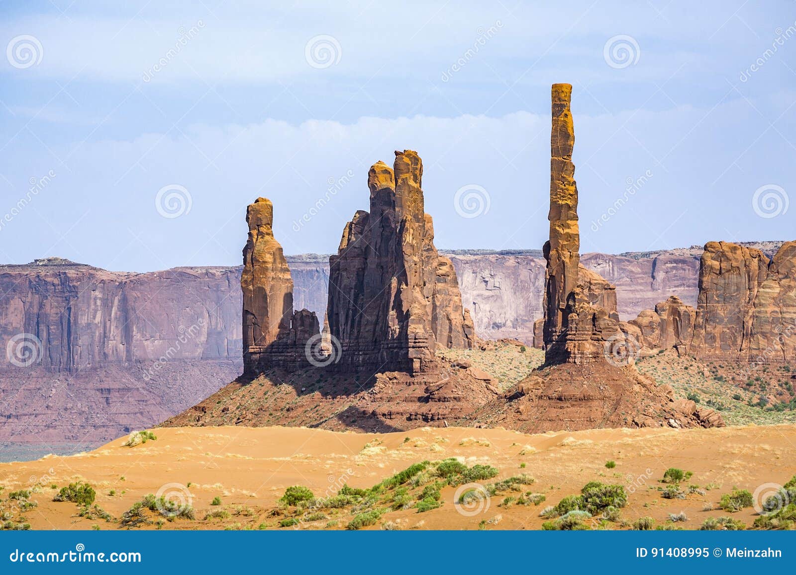 Totem Pole Butte in Monument Valley Stock Image - Image of horizon ...