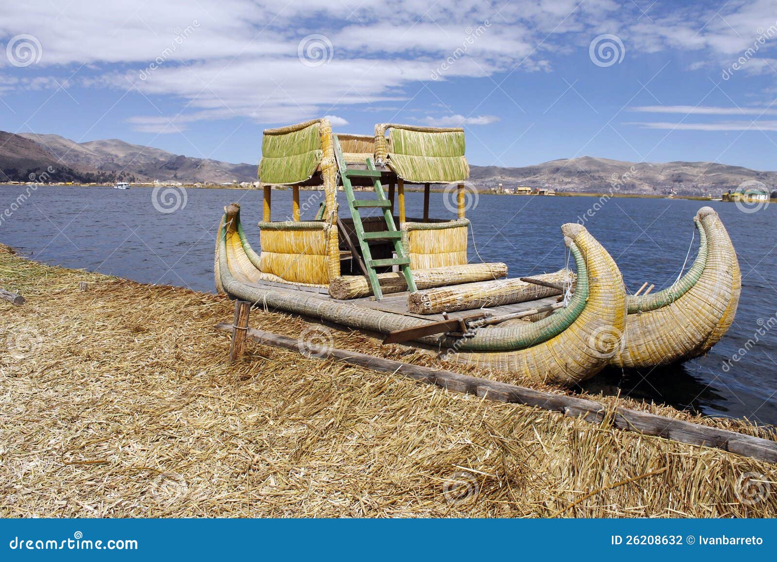 Totora boat on Titicaca stock photo. Image of islands - 26208632