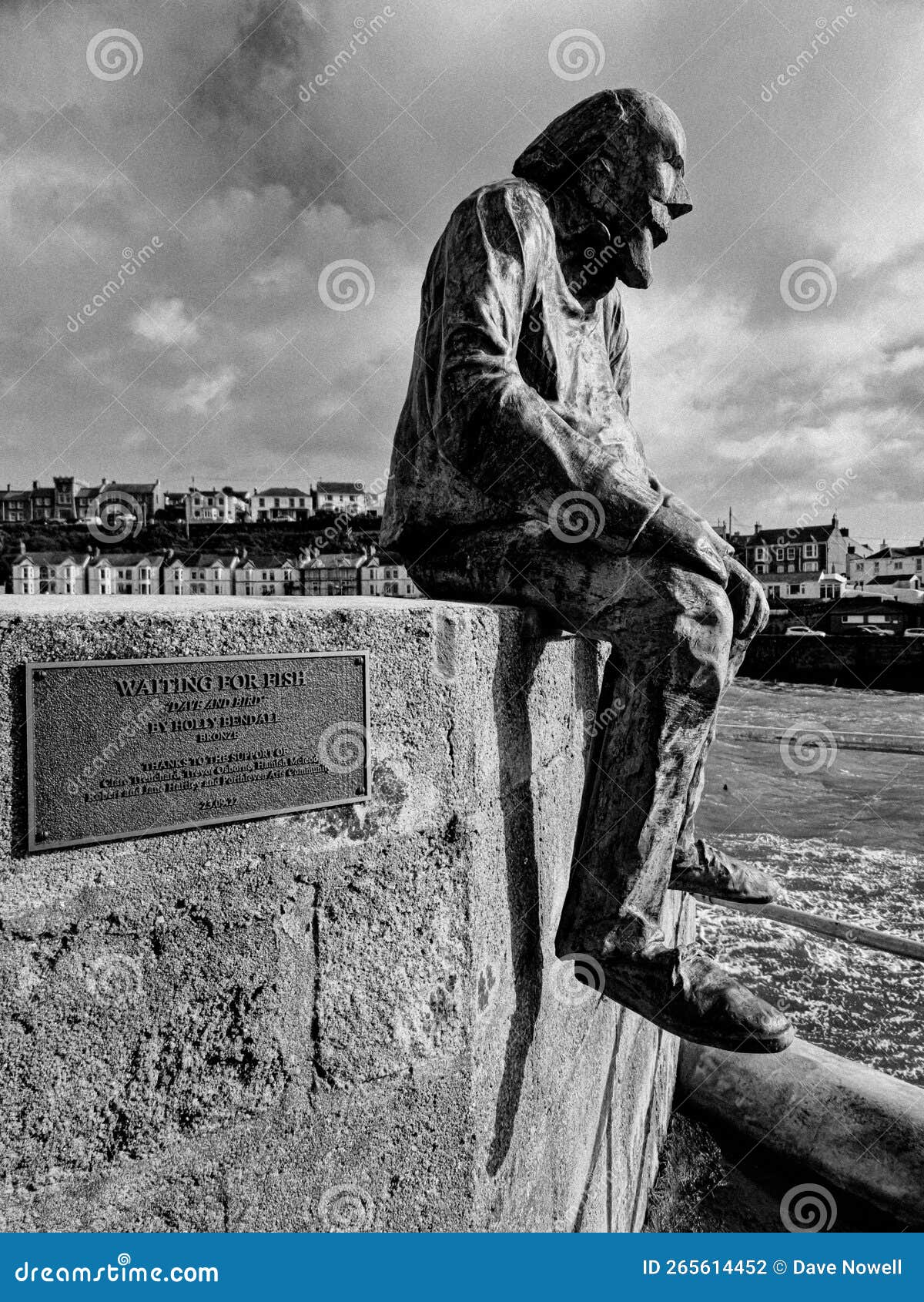 A Touch of Whimsy: the `Dave and the Seagull` Art Work in Cornwall ...