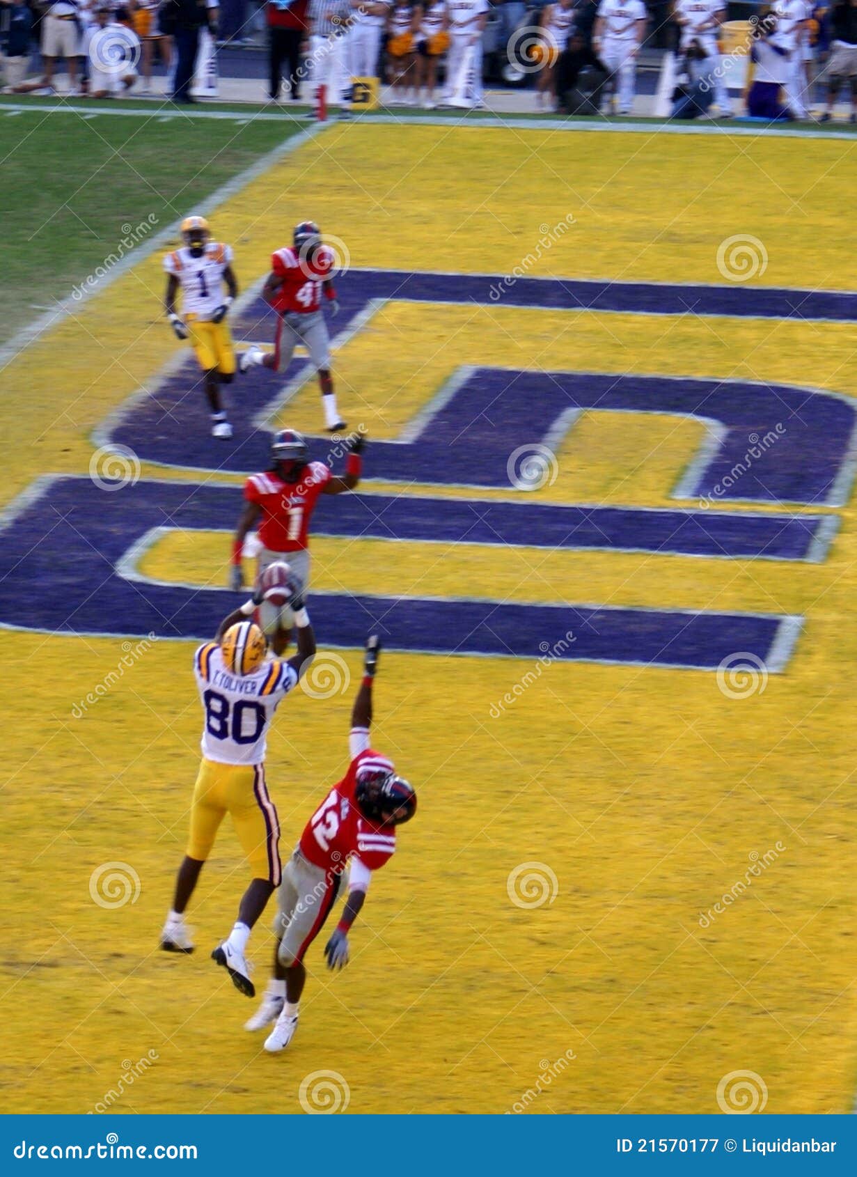 Touchdown, LSU editorial photography. Image of valley - 21570177