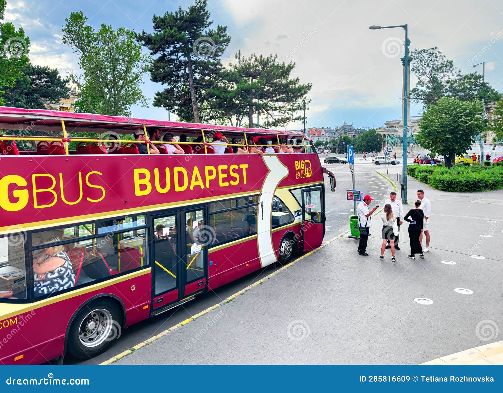 Tour Bus in Budapest, Hungary. Editorial Stock Image - Image of road ...