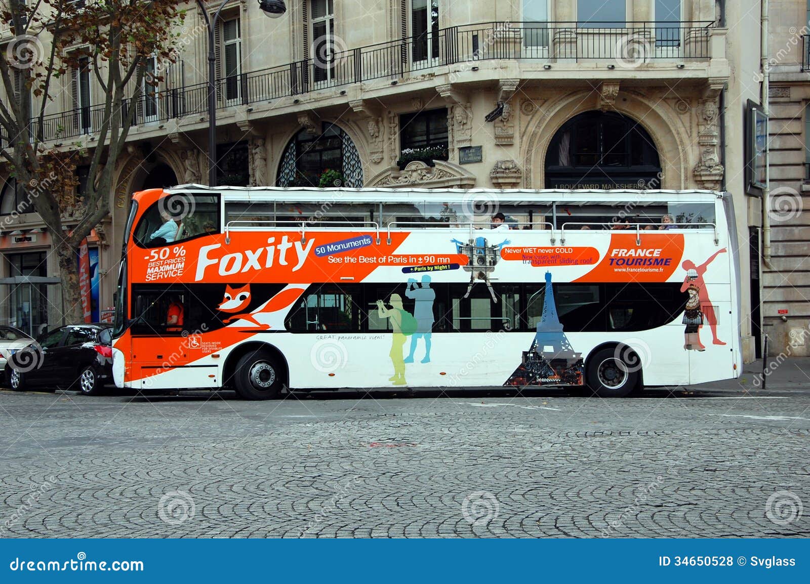 The Tour Bus in Paris, France Editorial Stock Photo - Image of autumn ...