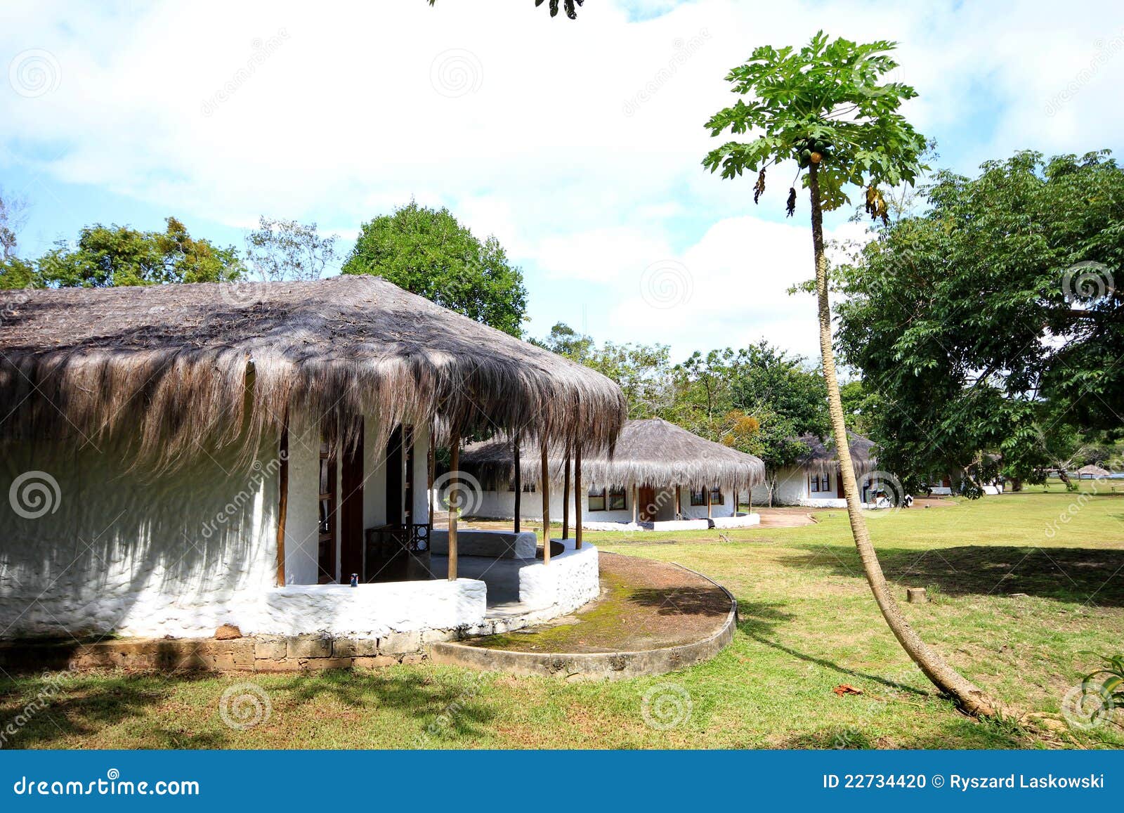 Tourist Camp Over Canaima Lagoon, Venezuela Stock Photo - Image of ...