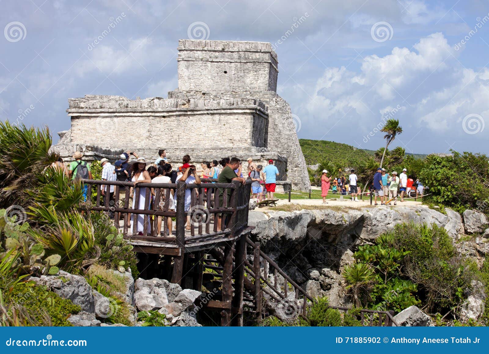 Tourist at Mayan Temples at Tulum, Mexico Editorial Photography - Image ...