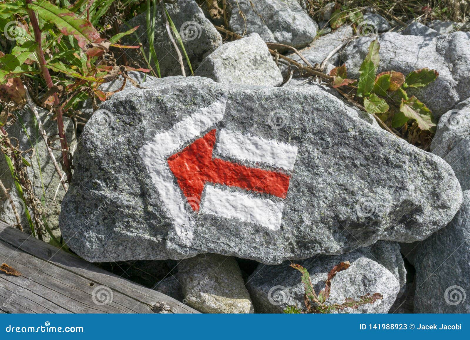 Tourist Trail Sign Painted on the Rock Stock Image - Image of mountain ...