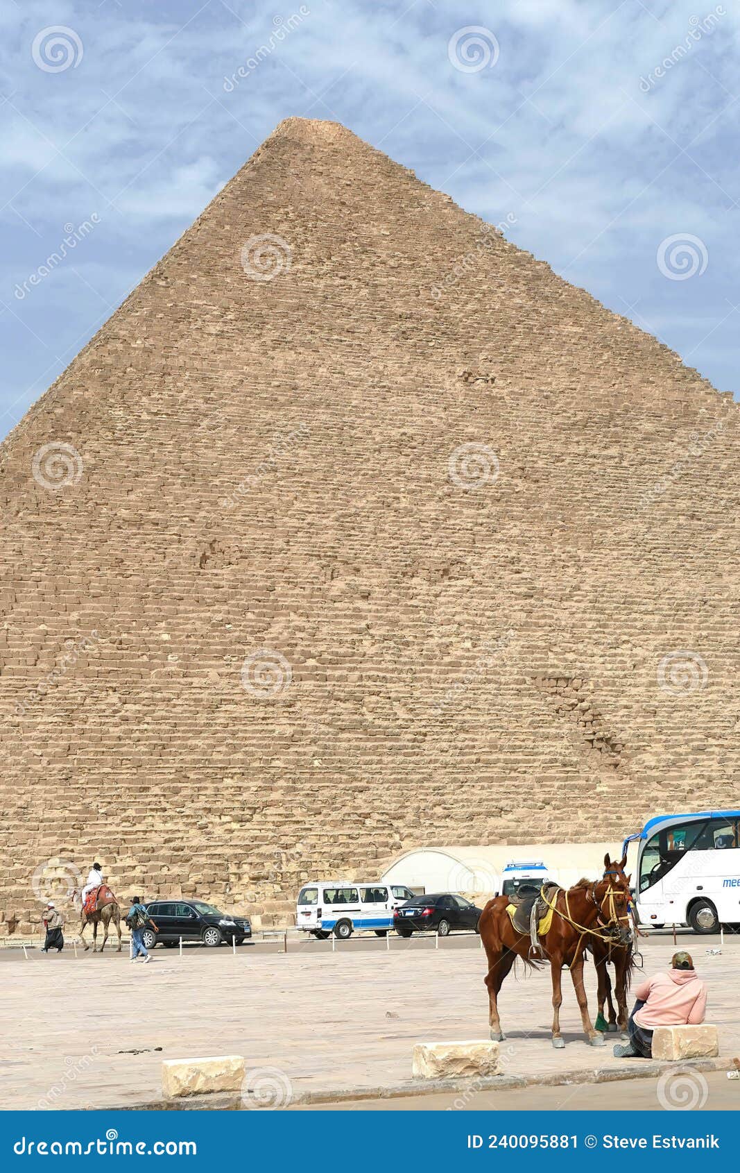 Tourists at the Base of the Great Pyramid of Cheops Editorial Photo ...