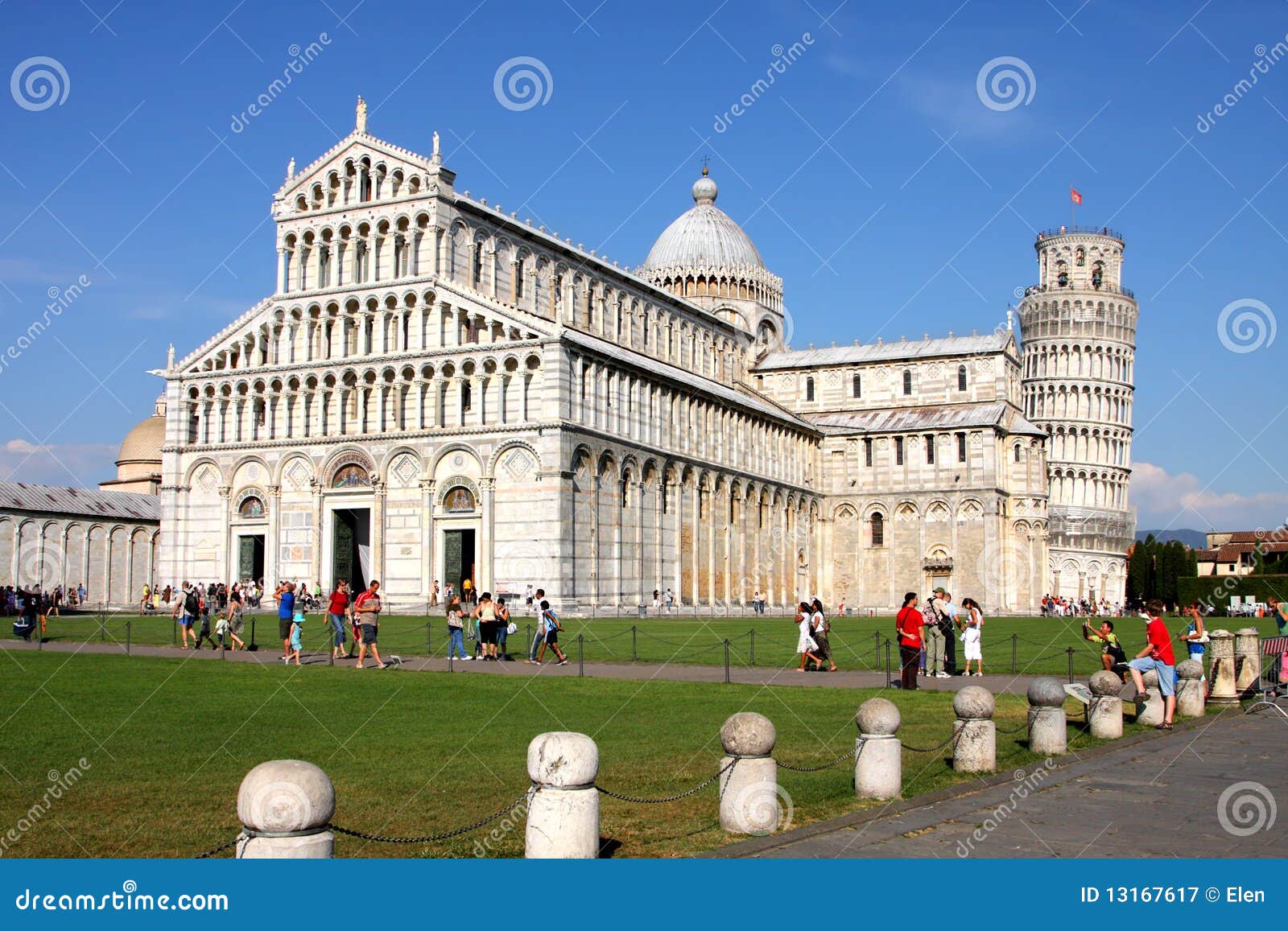 Tourists Cathedral Complex in Pisa Editorial Photography - Image of ...