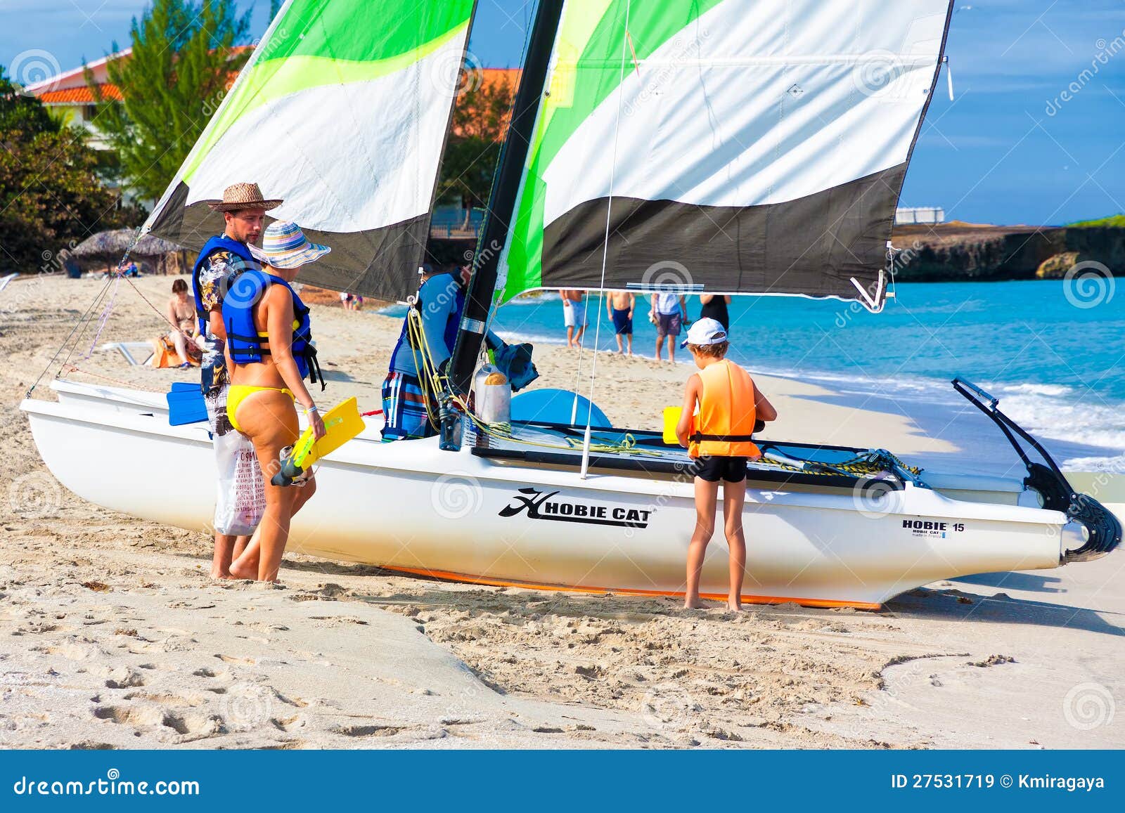 Tourists Ready To Go Sailing in Cuba Editorial Stock Image - Image of ...