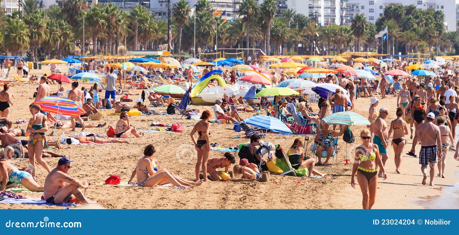 Tourists Rest Along Salou Beach Editorial Stock Image - Image of girl ...
