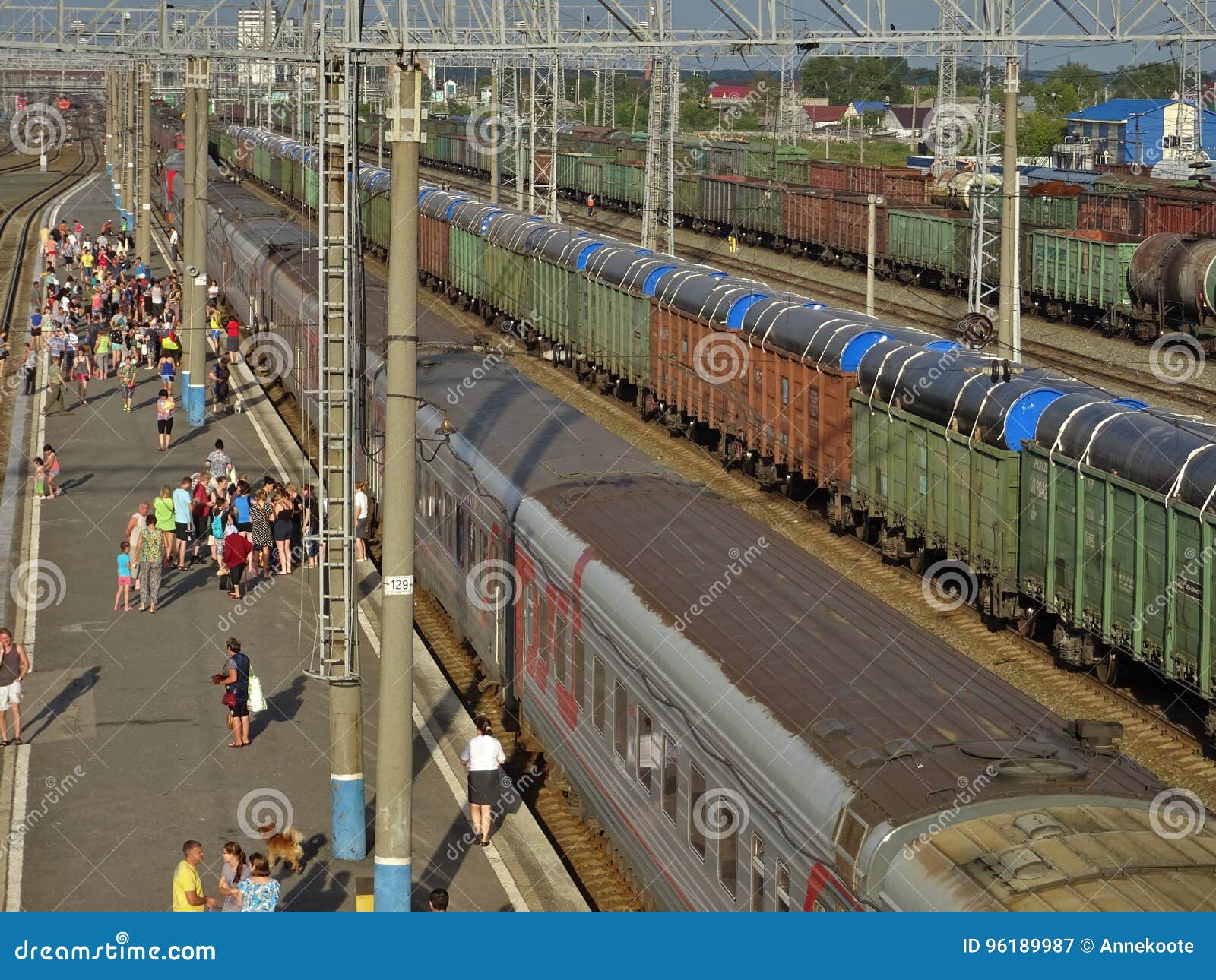 Tourists at Russian Trainstations Editorial Photography - Image of ...