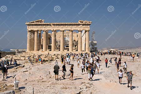 Tourists Visiting the Parthenon Editorial Photo - Image of famous ...