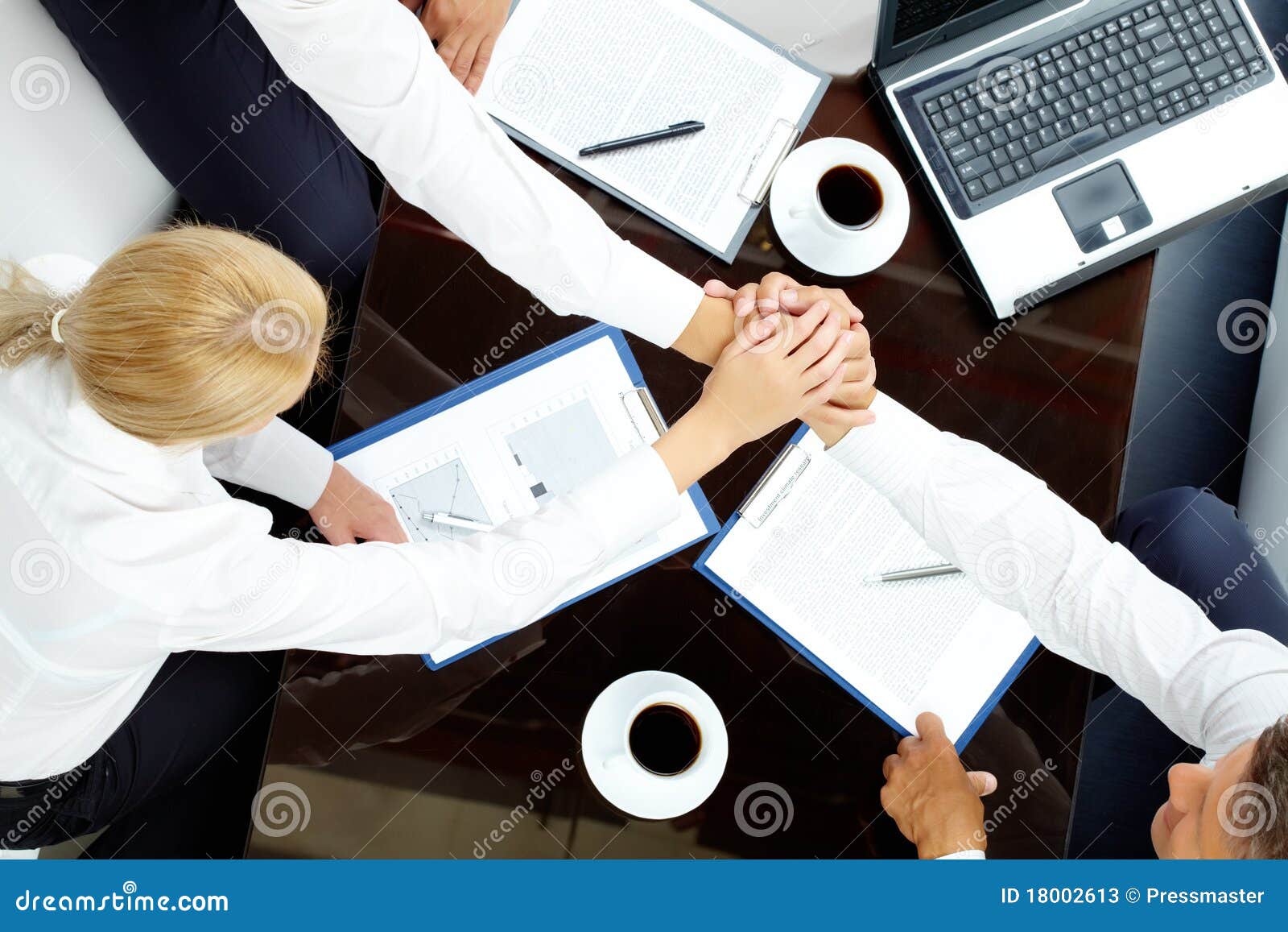 Tous ensemble image stock. Image du compagnie, papier - 18002613