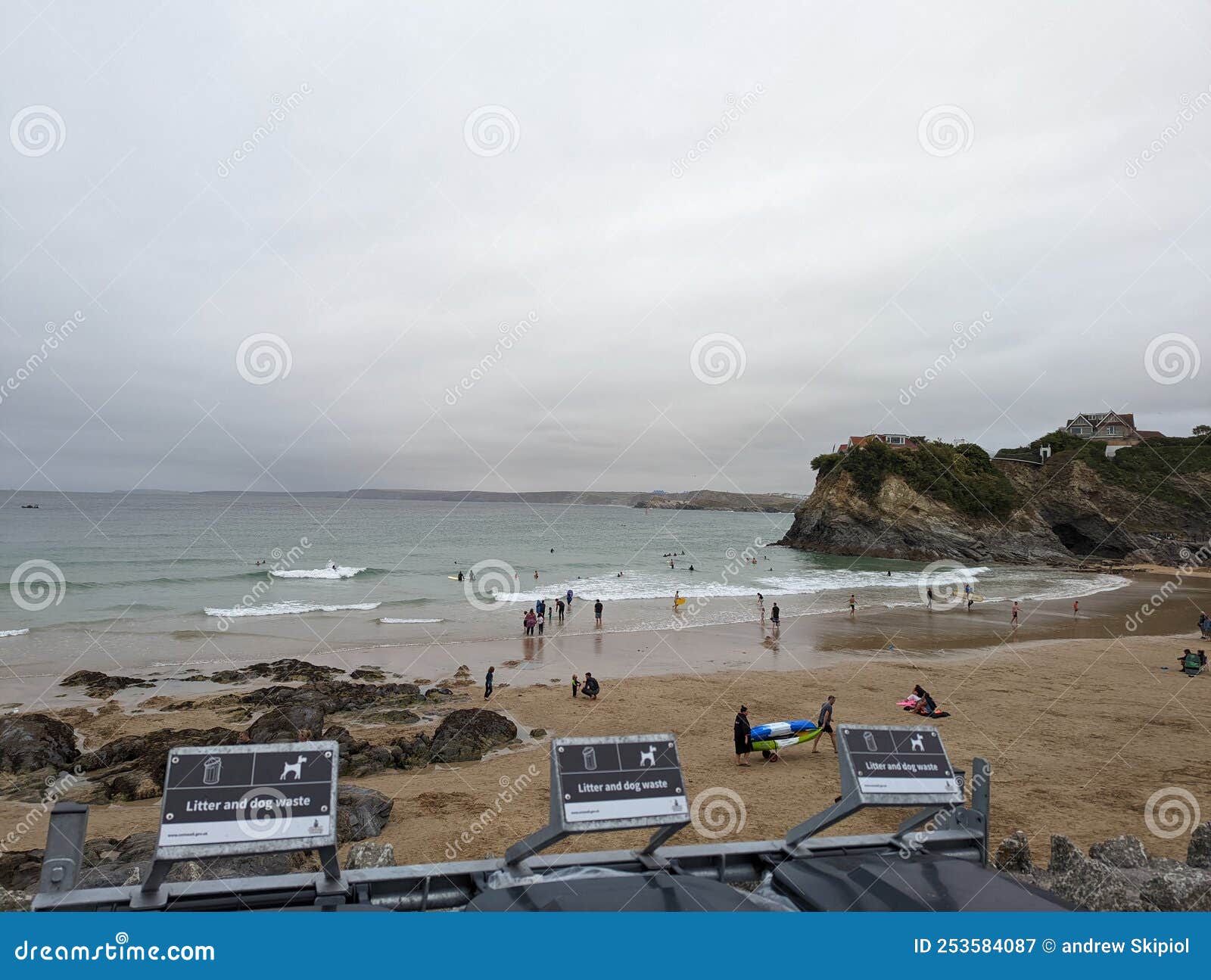 Towan beach, Cornwall editorial photography. Image of cliff - 253584087