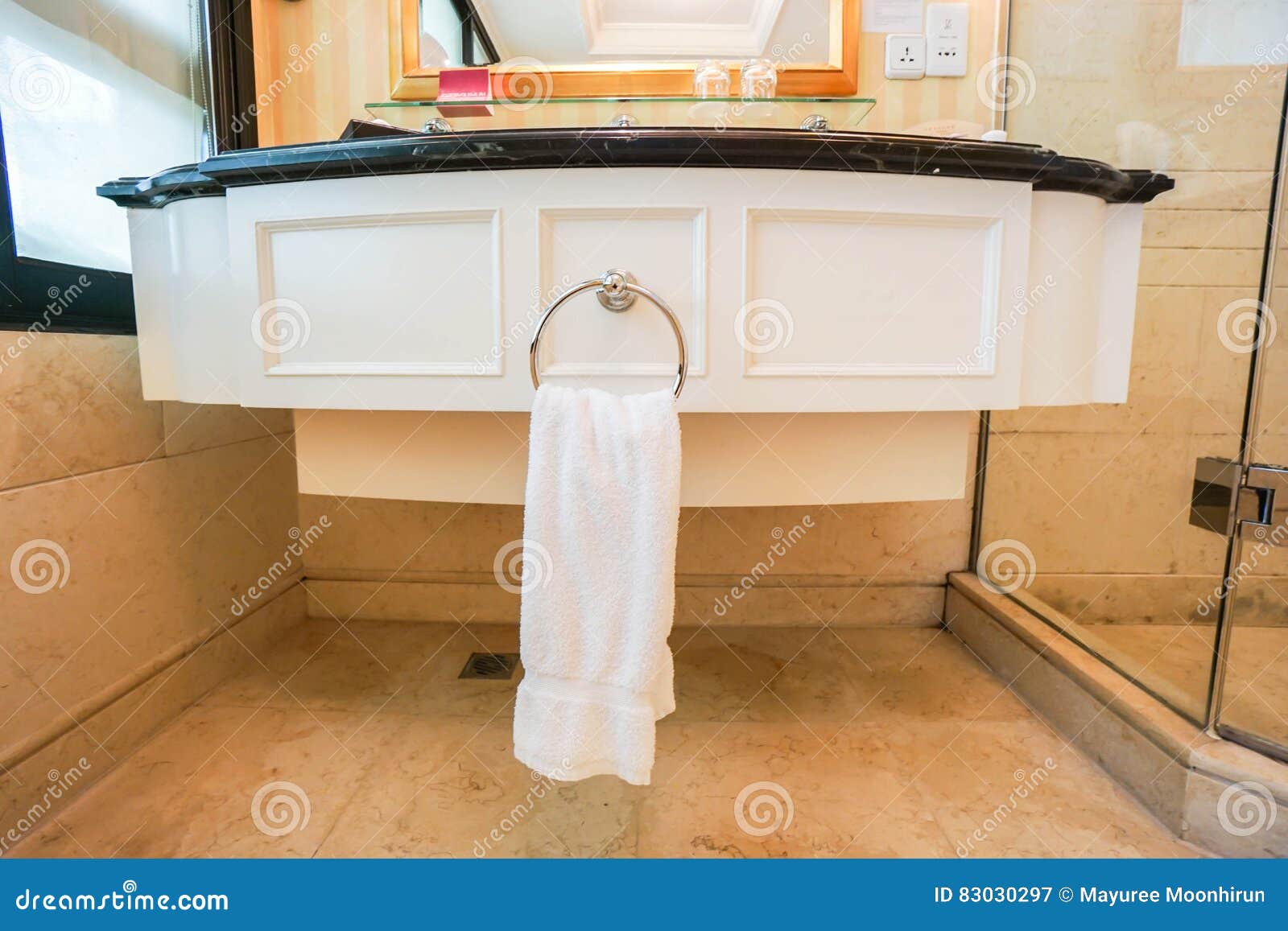 Towel Circle Rail Washbasin Hotel Bathroom Stock Photos - Free ...