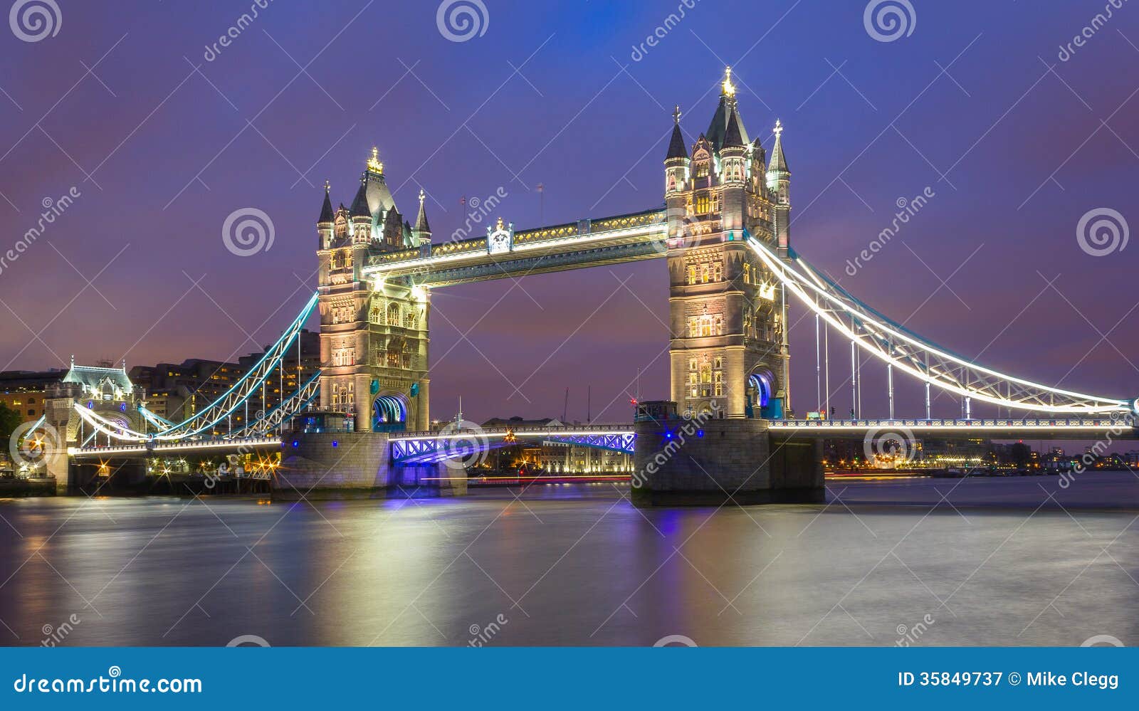 Tower Bridge with a Blue Sky Stock Image - Image of landmarks, place ...