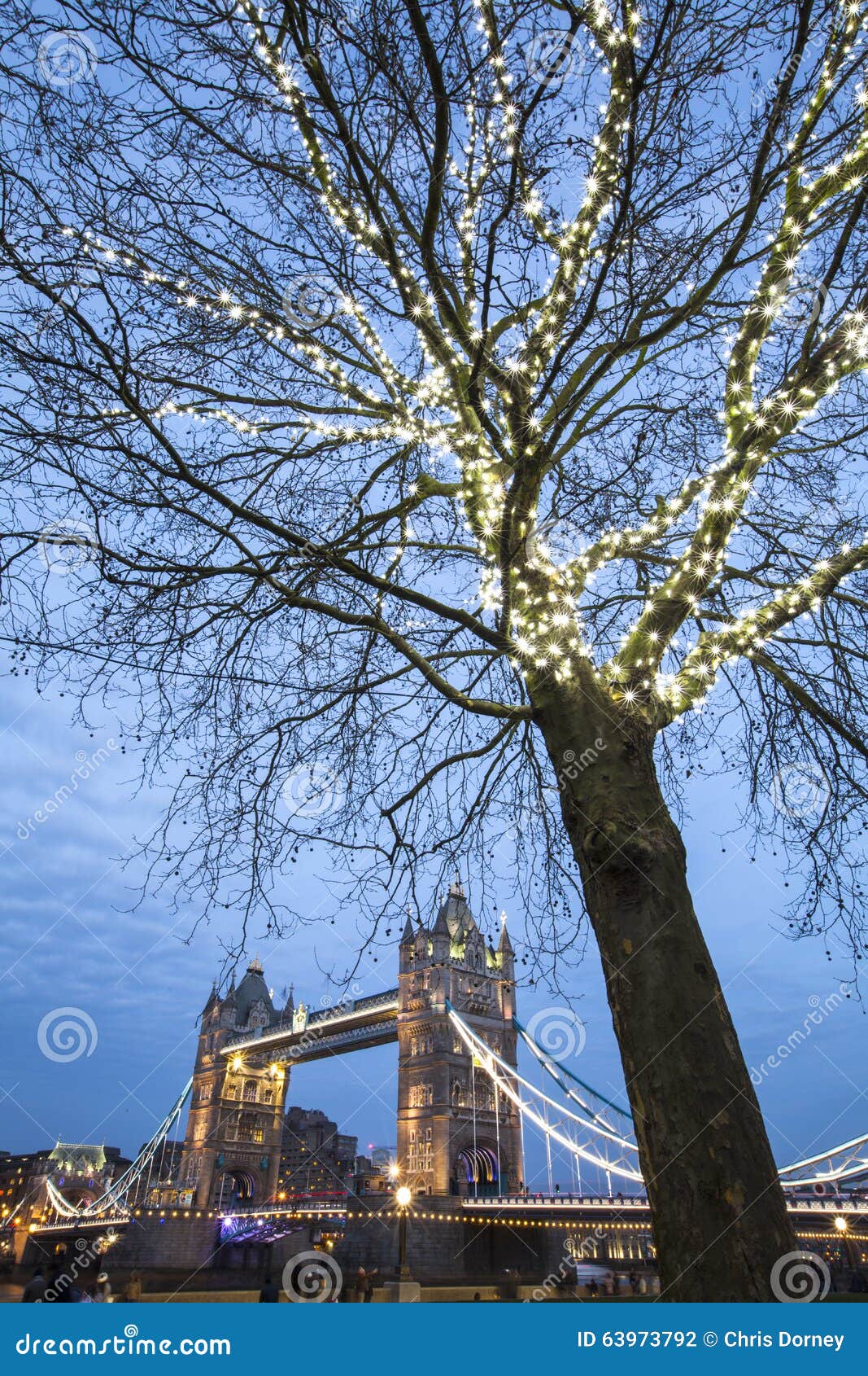 Tower Bridge at Christmas stock photo. Image of destinations - 63973792