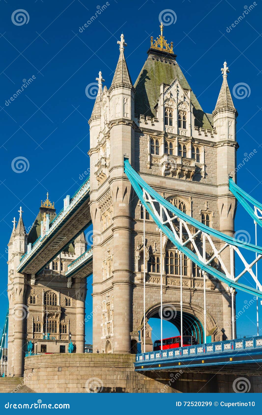 Tower bridge stock image. Image of water, landmark, stone - 72520299