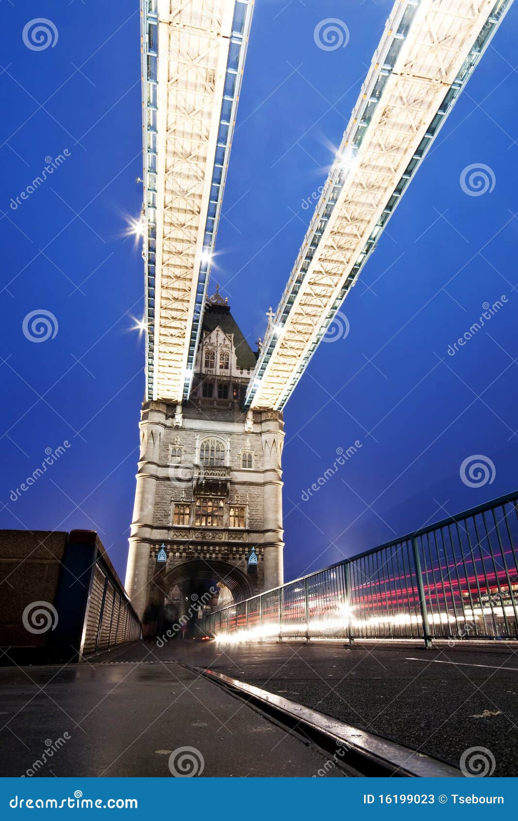 Tower Bridge Low Wide Angle Stock Image - Image of destinations ...