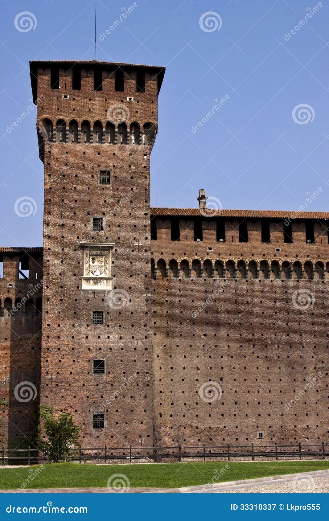Tower Castle Brick Old Brown and Stock Image - Image of iron, facade ...