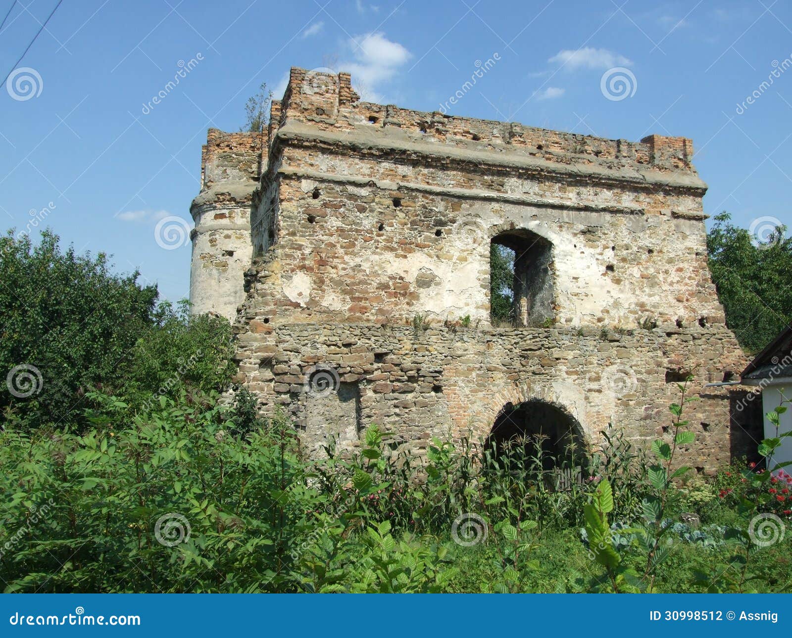 Tower of the castle stock photo. Image of attractive - 30998512